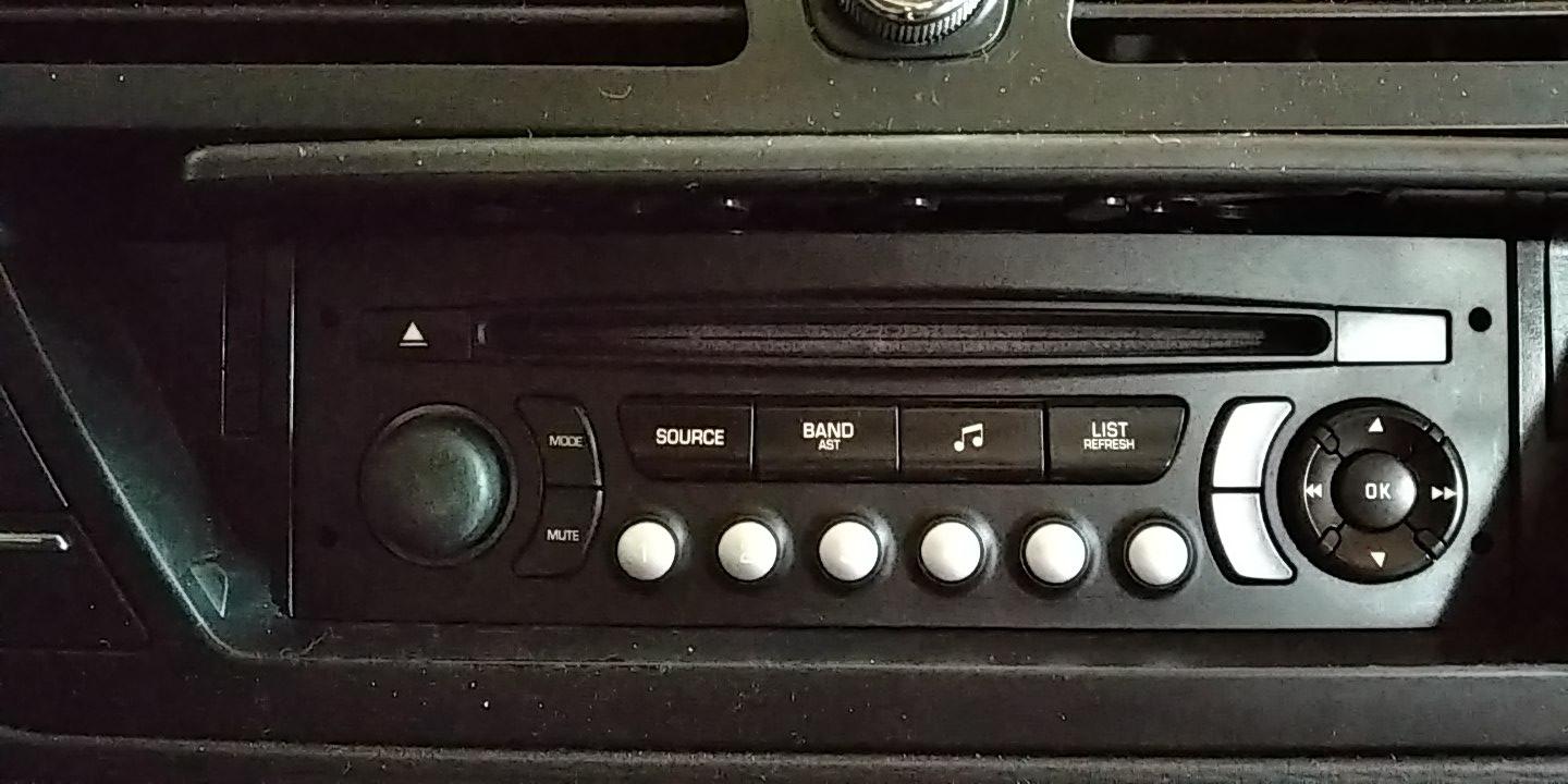 Jaki kupić zestaw bluetooth do radia samochodowego RD4/MP3