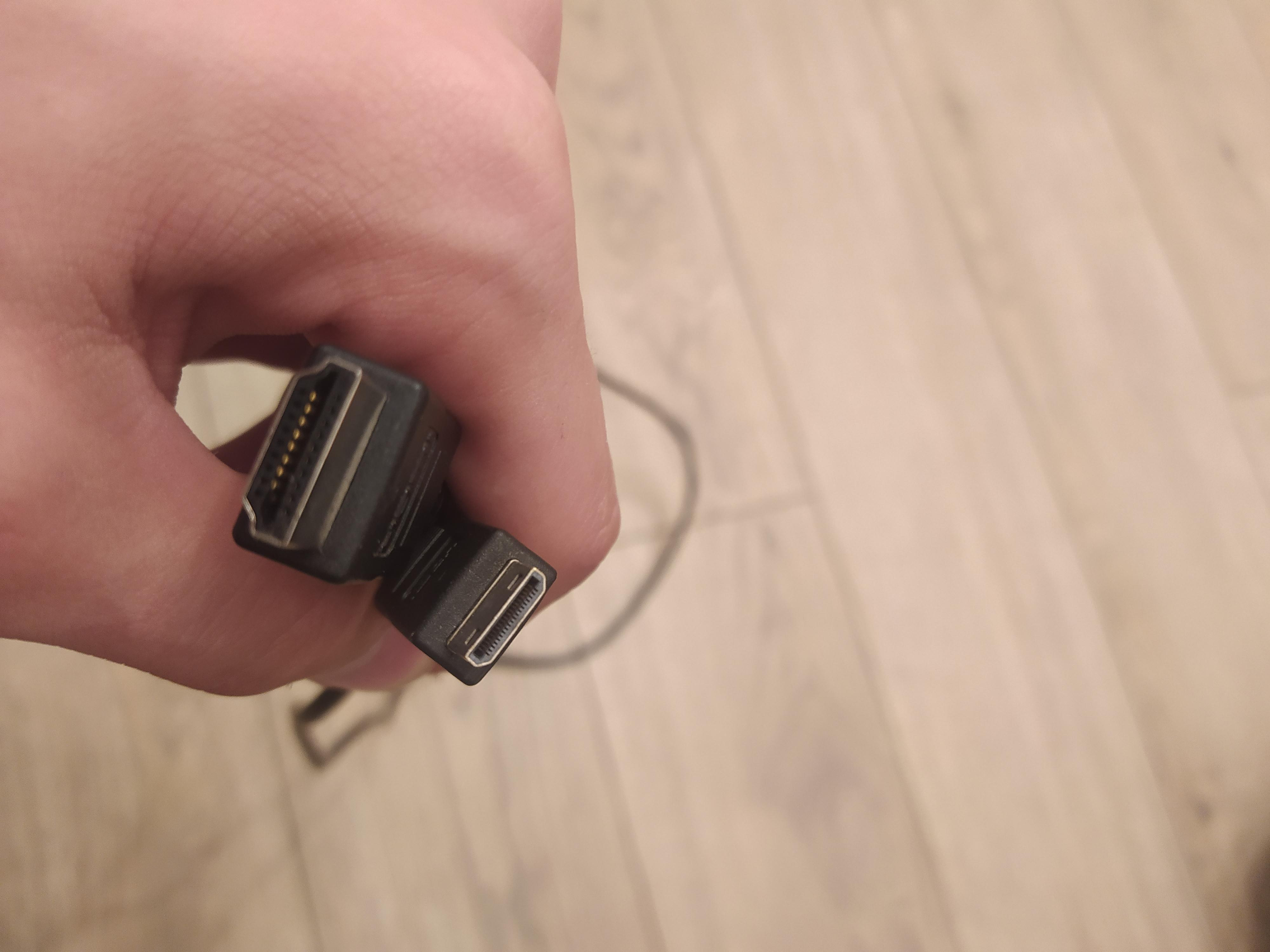 Stary monitor LG - czerwone paski i brak sygnału po używaniu wcześniej ...