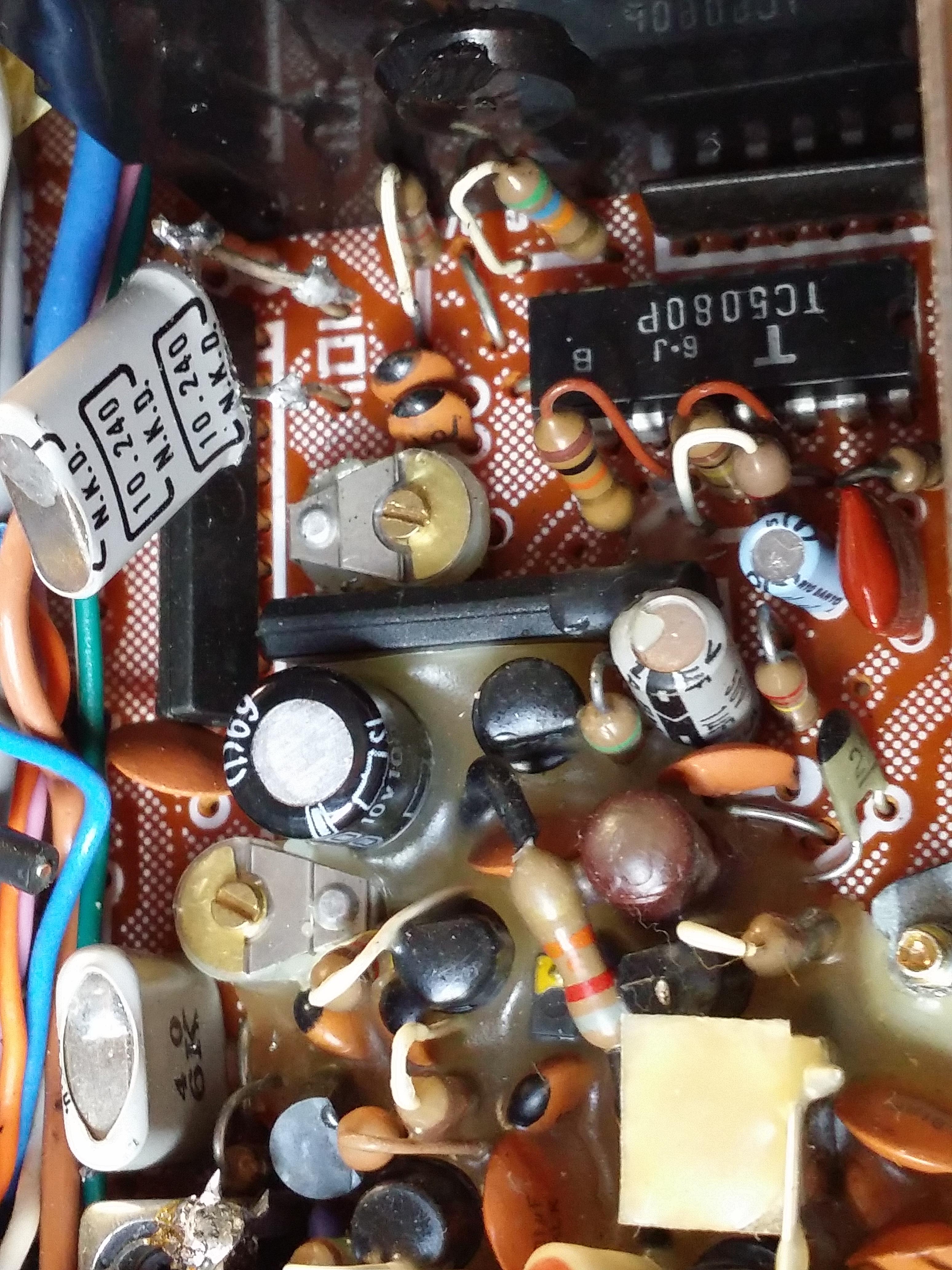 Jak przestroić CB radio Sharp CB-2460 (40 kanałów) z USA na polskie ...