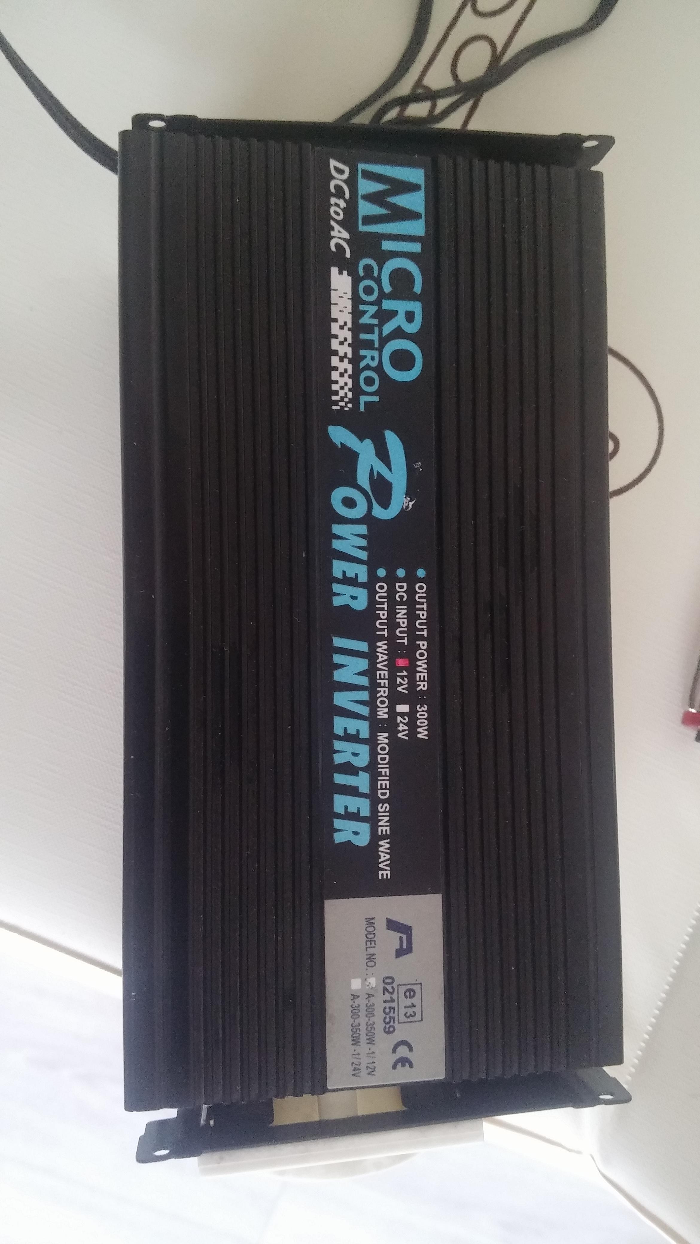 Micro Control Power Inverter model A-350W-1/12V-Uszkodzona przetwornica