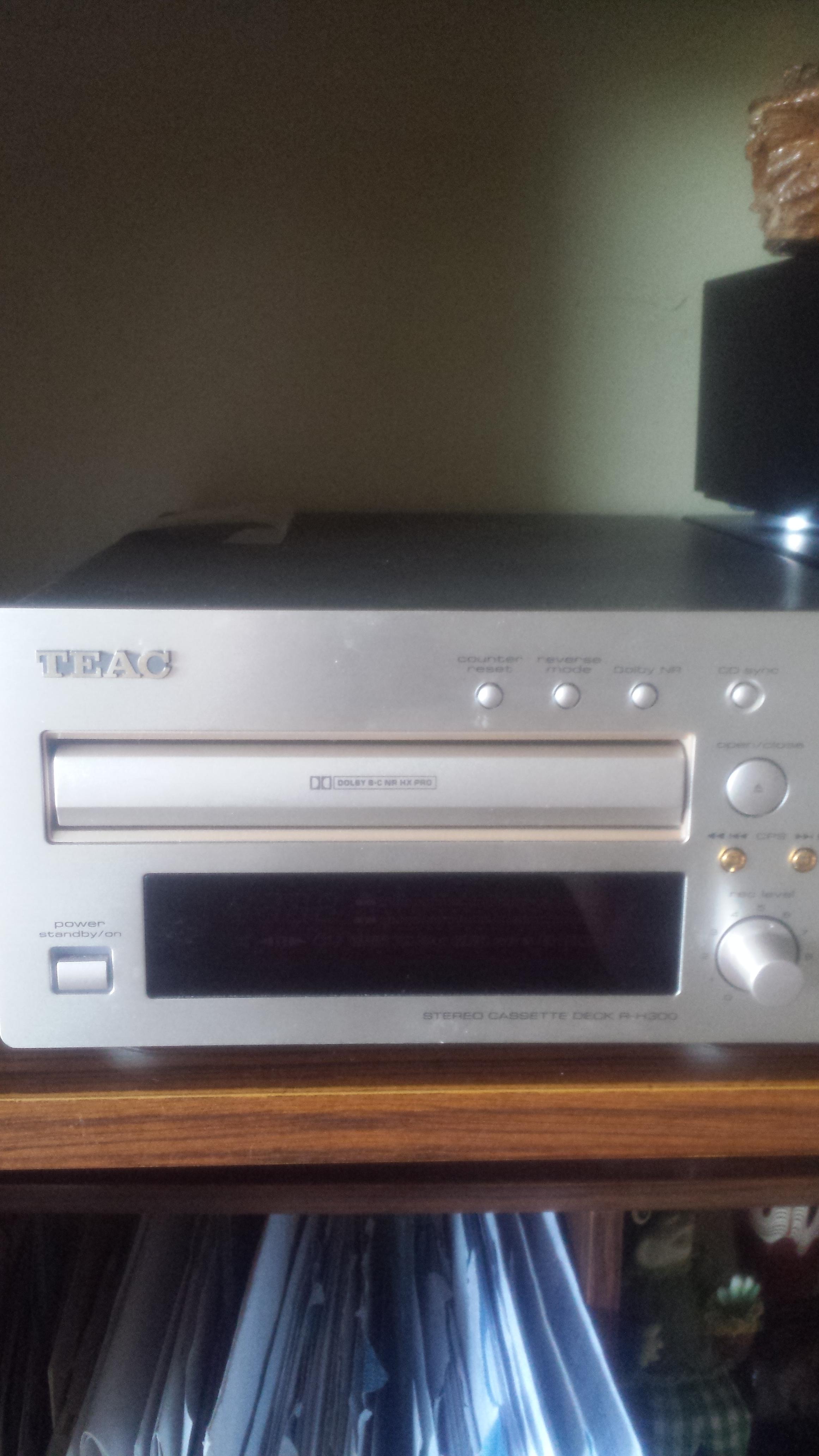 Teac stereo casette R-H300 - mechanizm źle działa - elektroda.pl