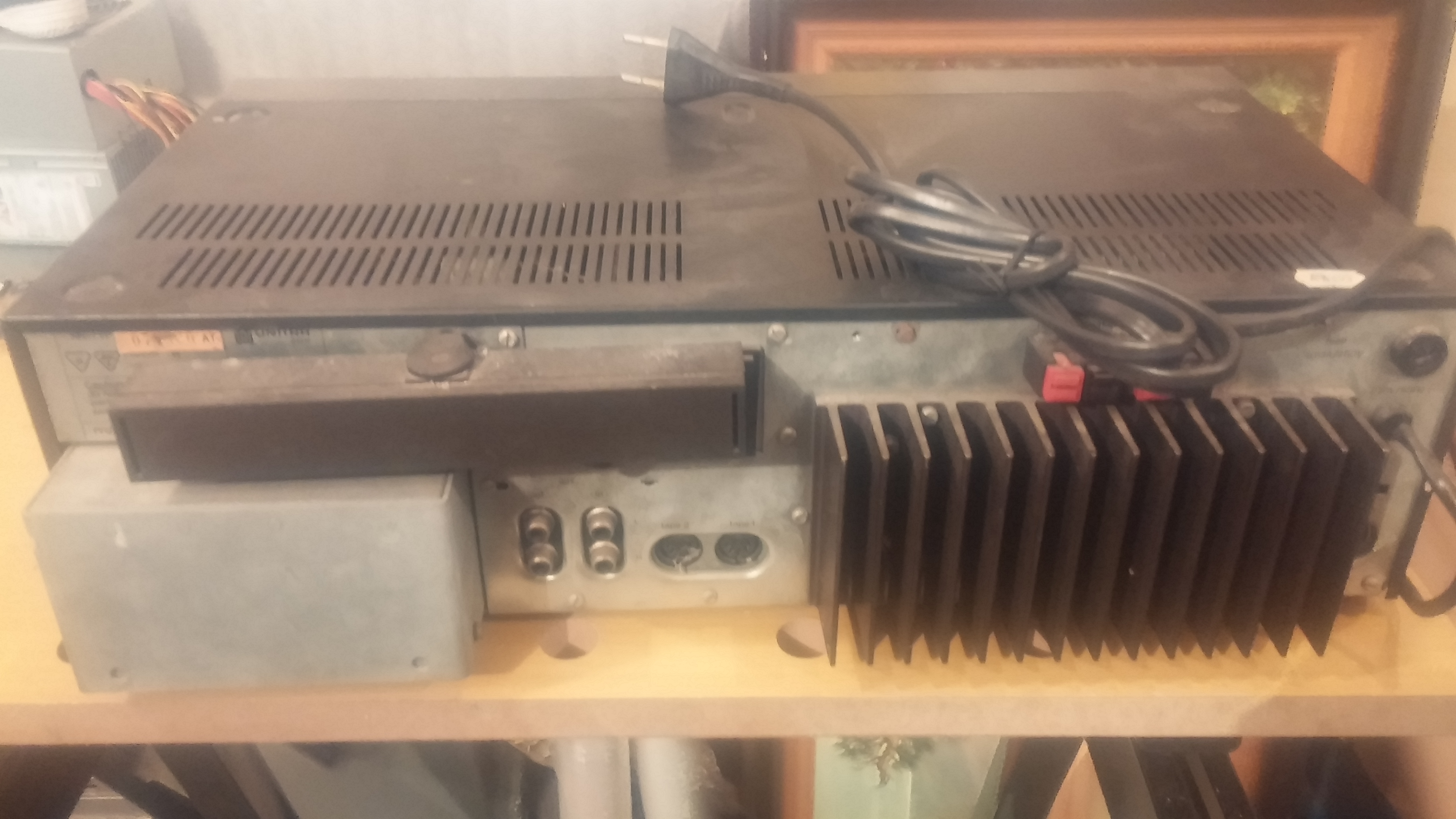 [Sprzedam] Unitra AT9100 ZRK FM-AM Stereo Receiver, Stan BDB, Bytom