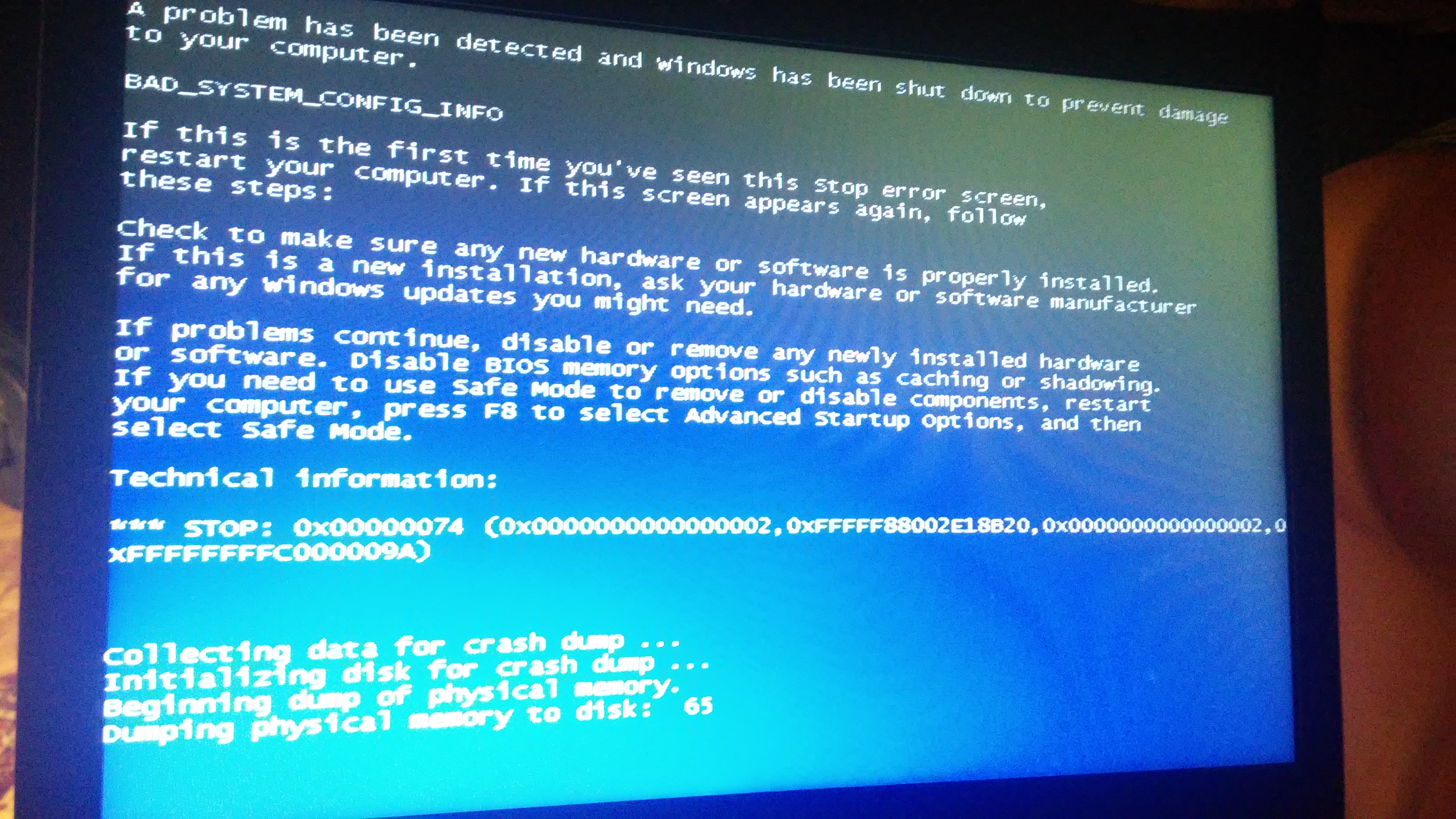lenovo thinkpad t410 - Pojawianie się bluescreena od razu po włączeniu ...