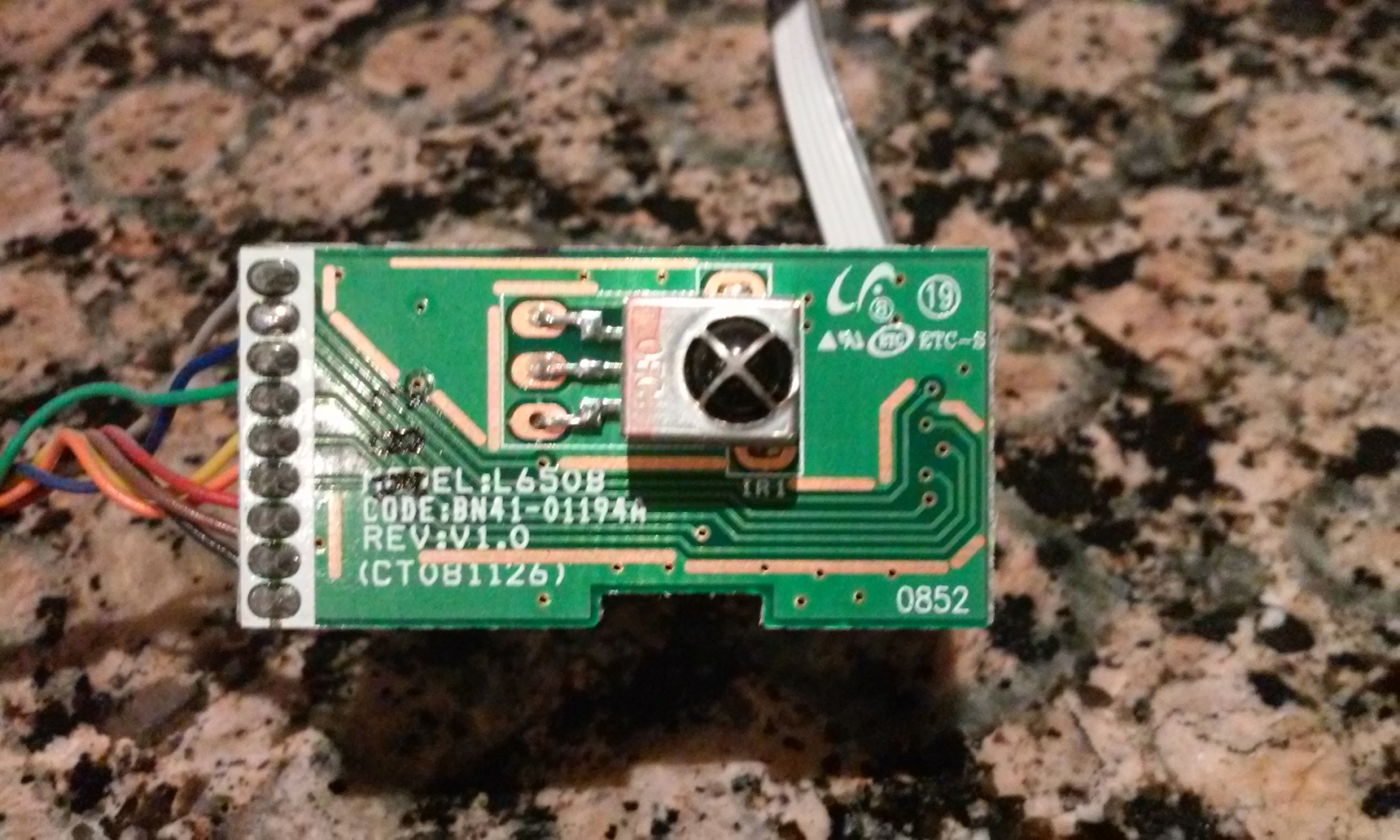 [Części] Samsung LE40B551A6W: matryca, moduły, głośniki, płyty, podstawa