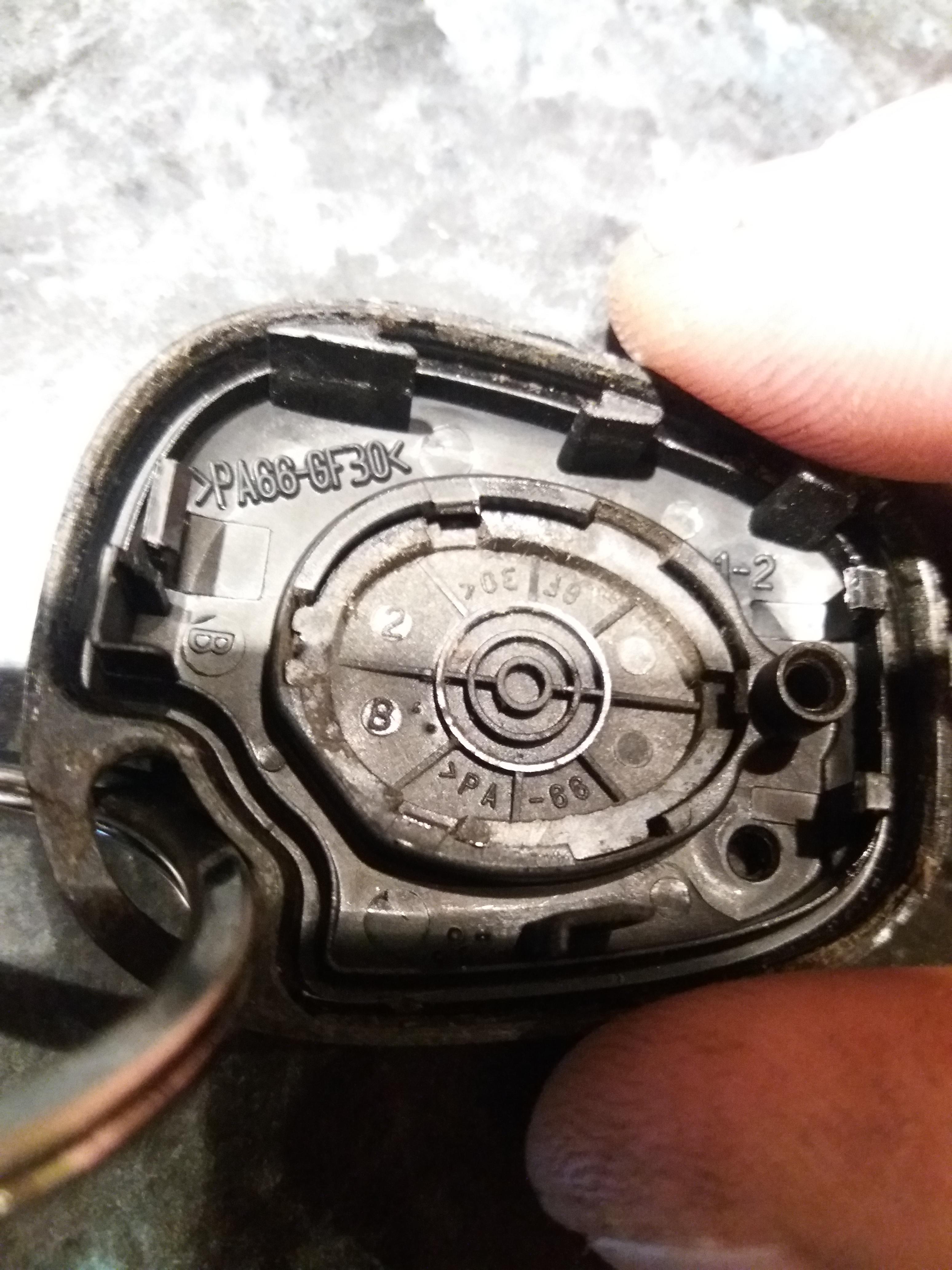 Kod do odblokowania immo w Renault Scenic 1 1,9 dti, VIN ...