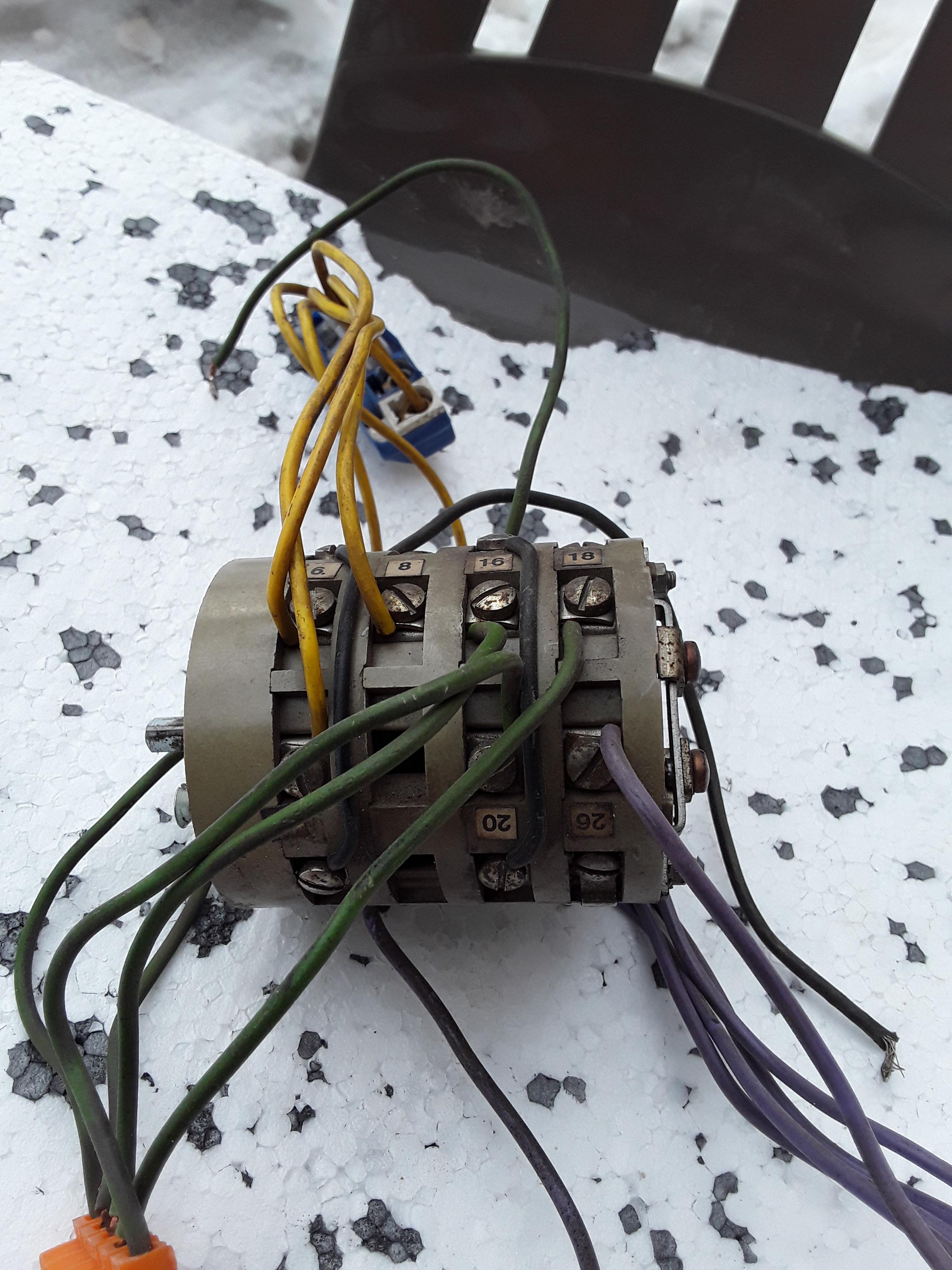 Spawarka - schemat, sterowanie podajnika drutu i przełącznik uzwojenia ...