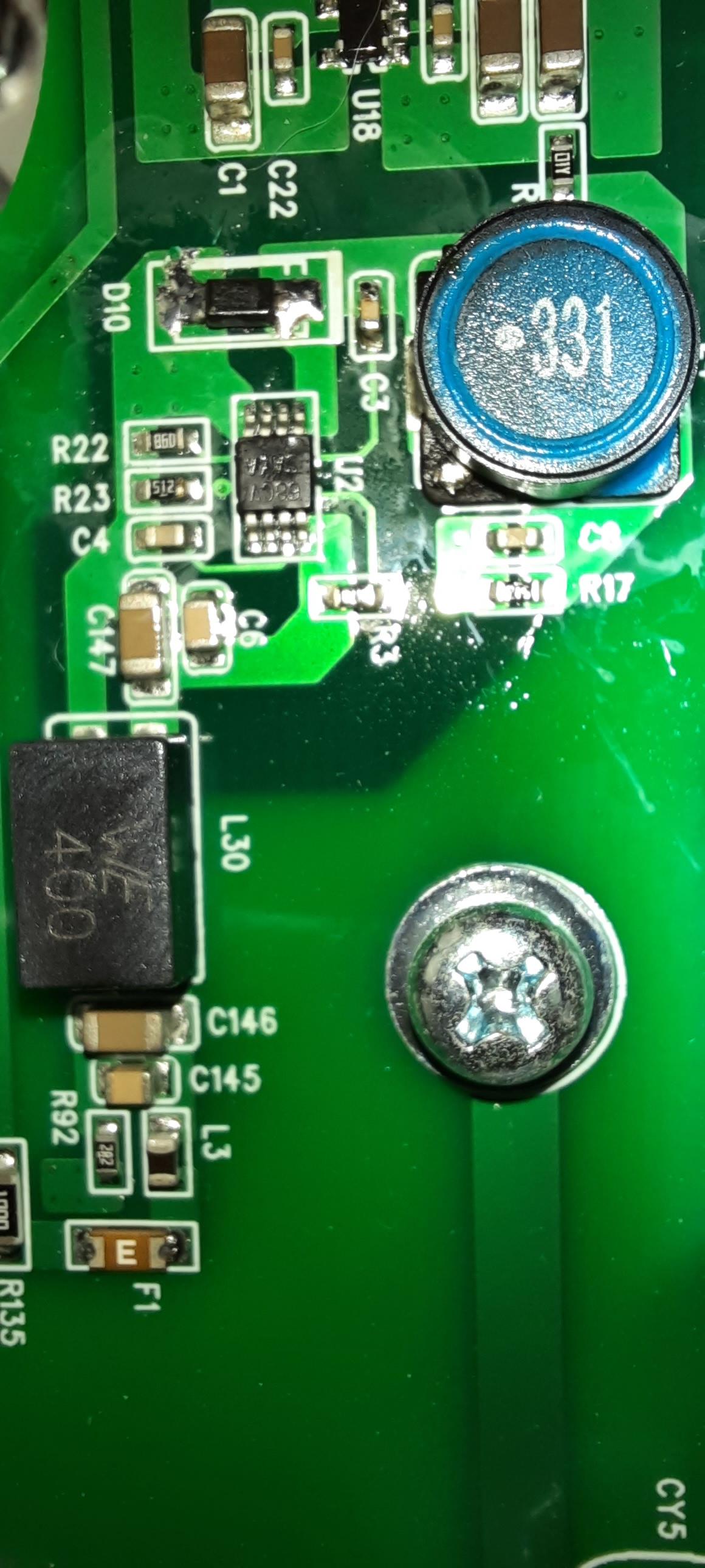 [Rozwiązano] Co to za element z oznaczeniem D10 w obudowie SOT-123?