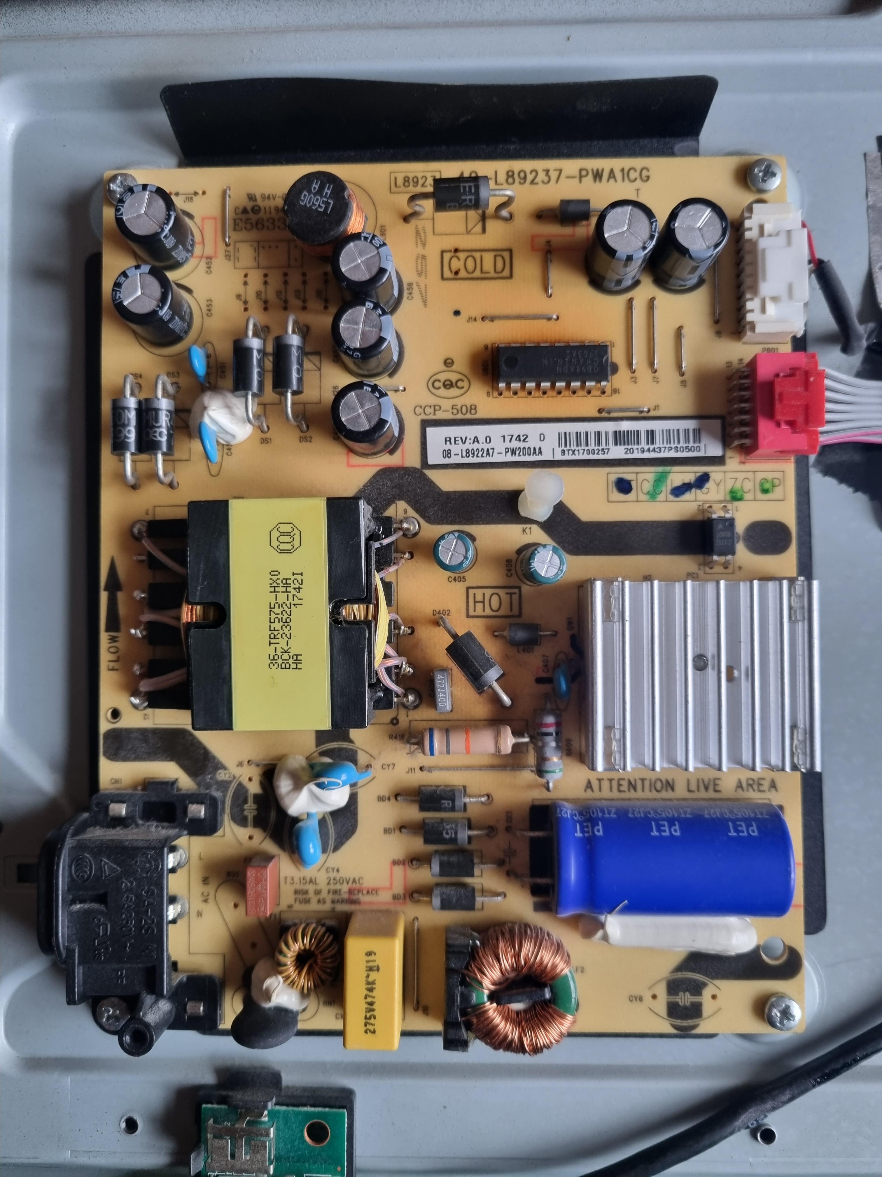 [Rozwiązano] Thomson 40FB5426 - wyłączanie podświetlenia po wymianie ...