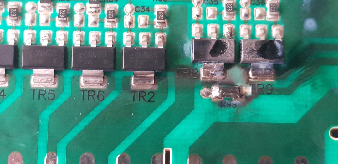 Beko DIN28430 - problem z drzwiczkami dozownika, elektromagnes i dioda ...