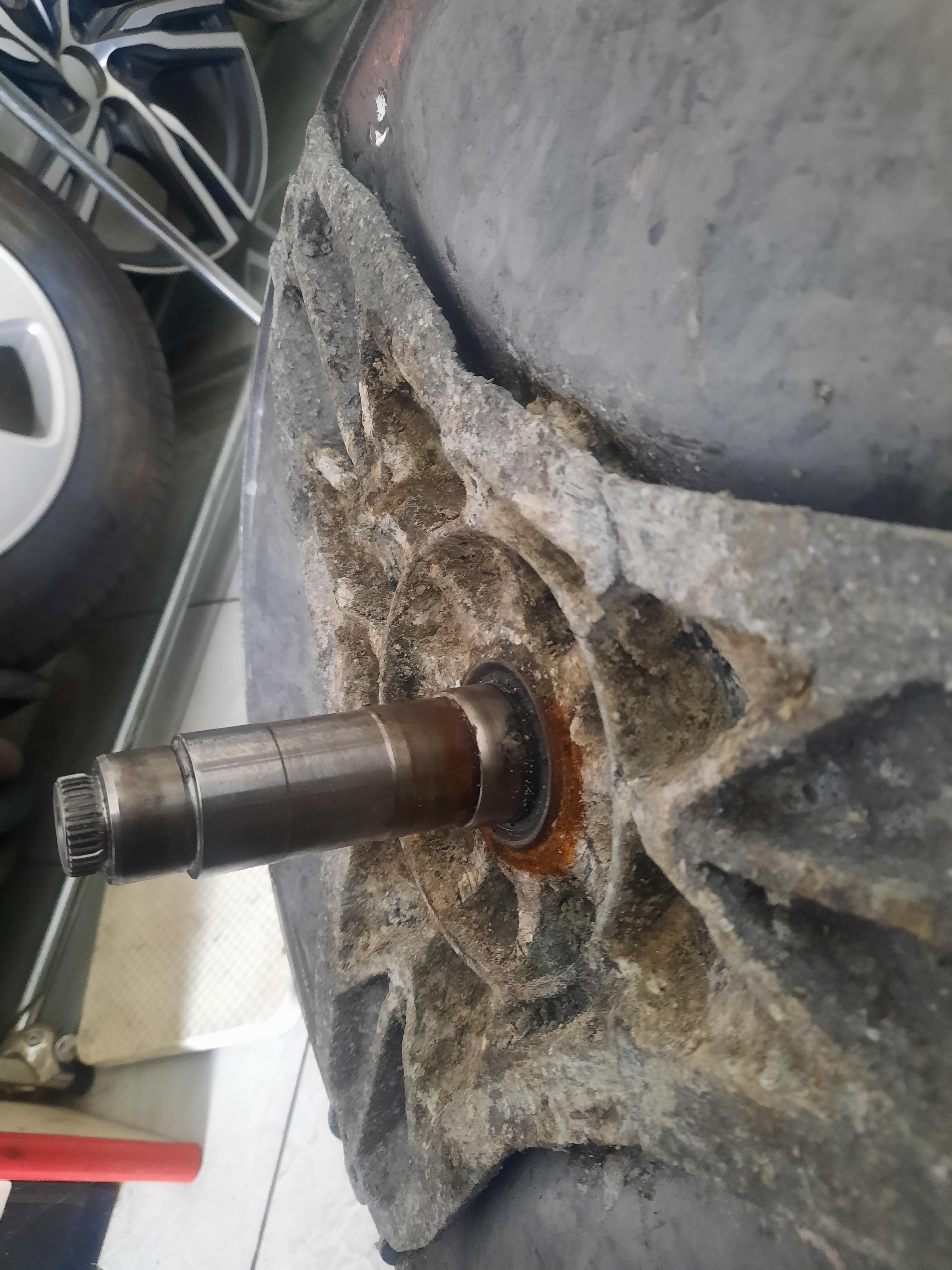 (Szukam) Miele WKB130 HW19 - krzyżaka bębna do pralki