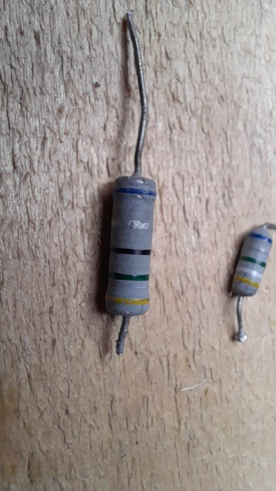 Odczyt kodów kolorów rezystorów w multimetrze APPA 98 II - uszkodzenie