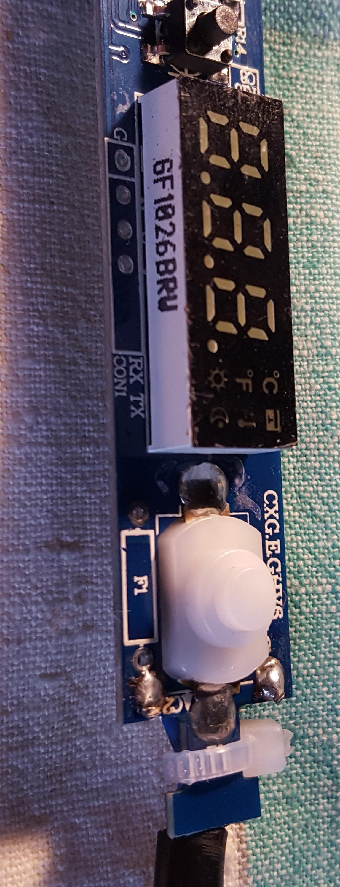 Identyfikacja przepalonego bezpiecznika w lutownicy CXG E90WT - zdjęcia ...