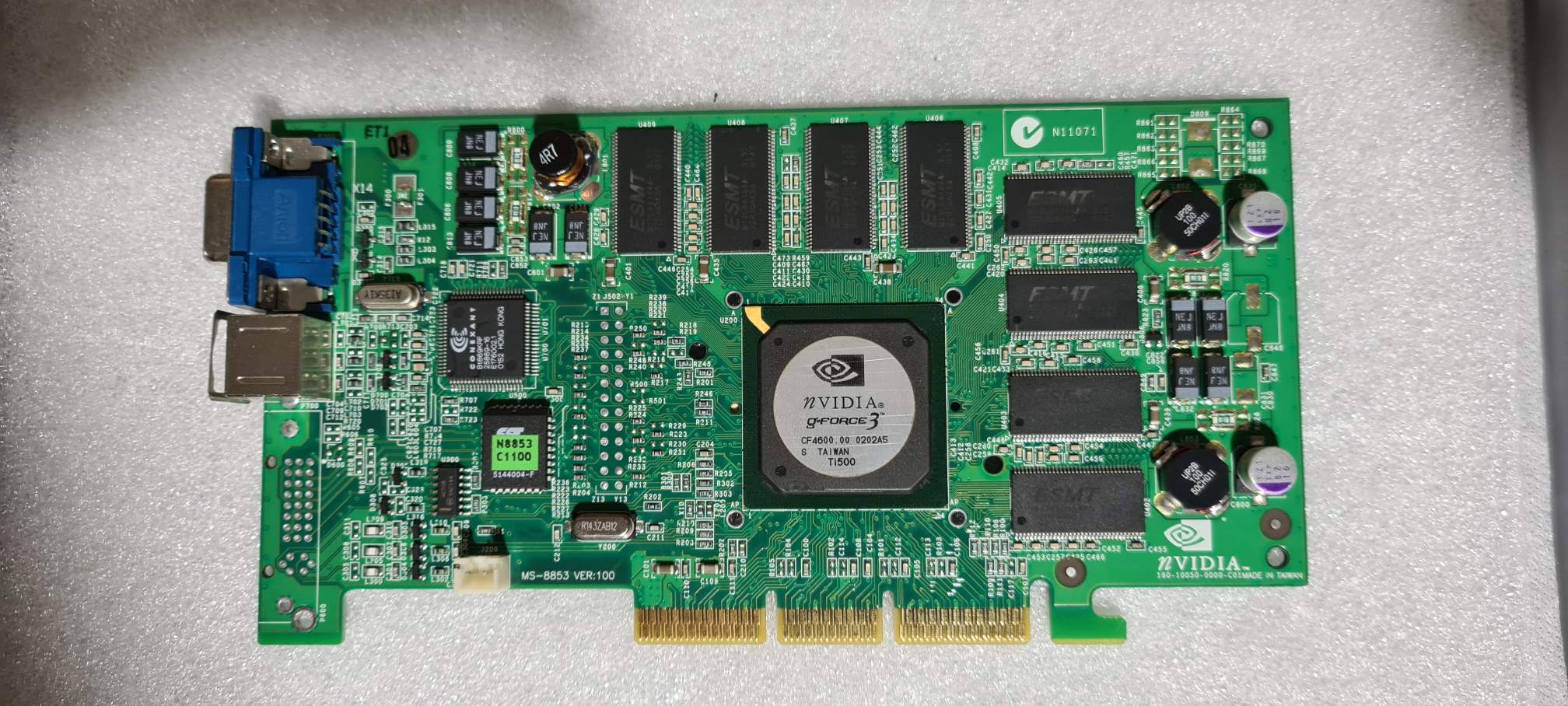 Geforce3 ti500: Diagnoza i naprawa uszkodzonych kości pamięci oraz ...