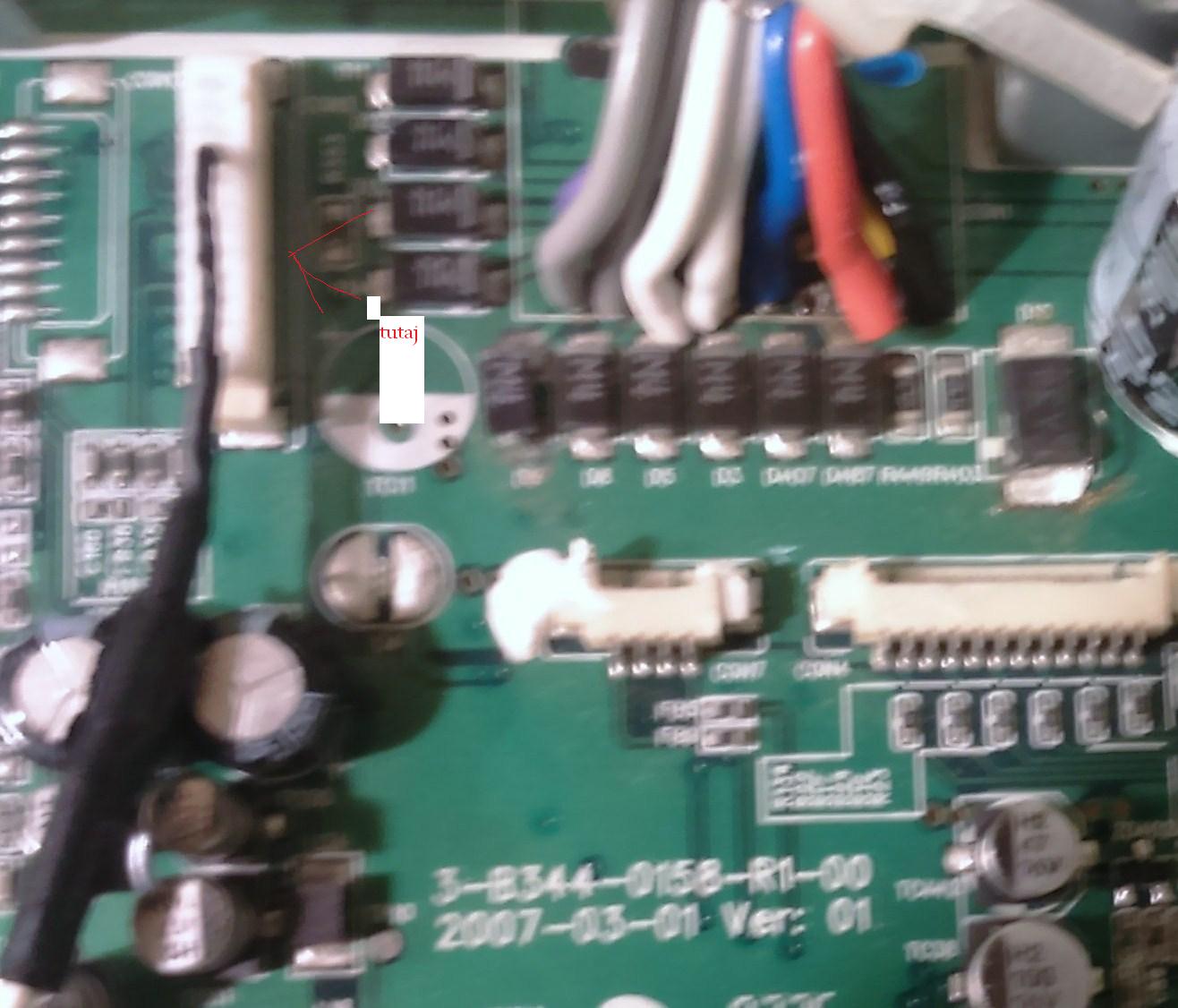 [Rozwiązano] Jak podłączyć radio RIPSPEED V720 bez kabli, mając tylko ...