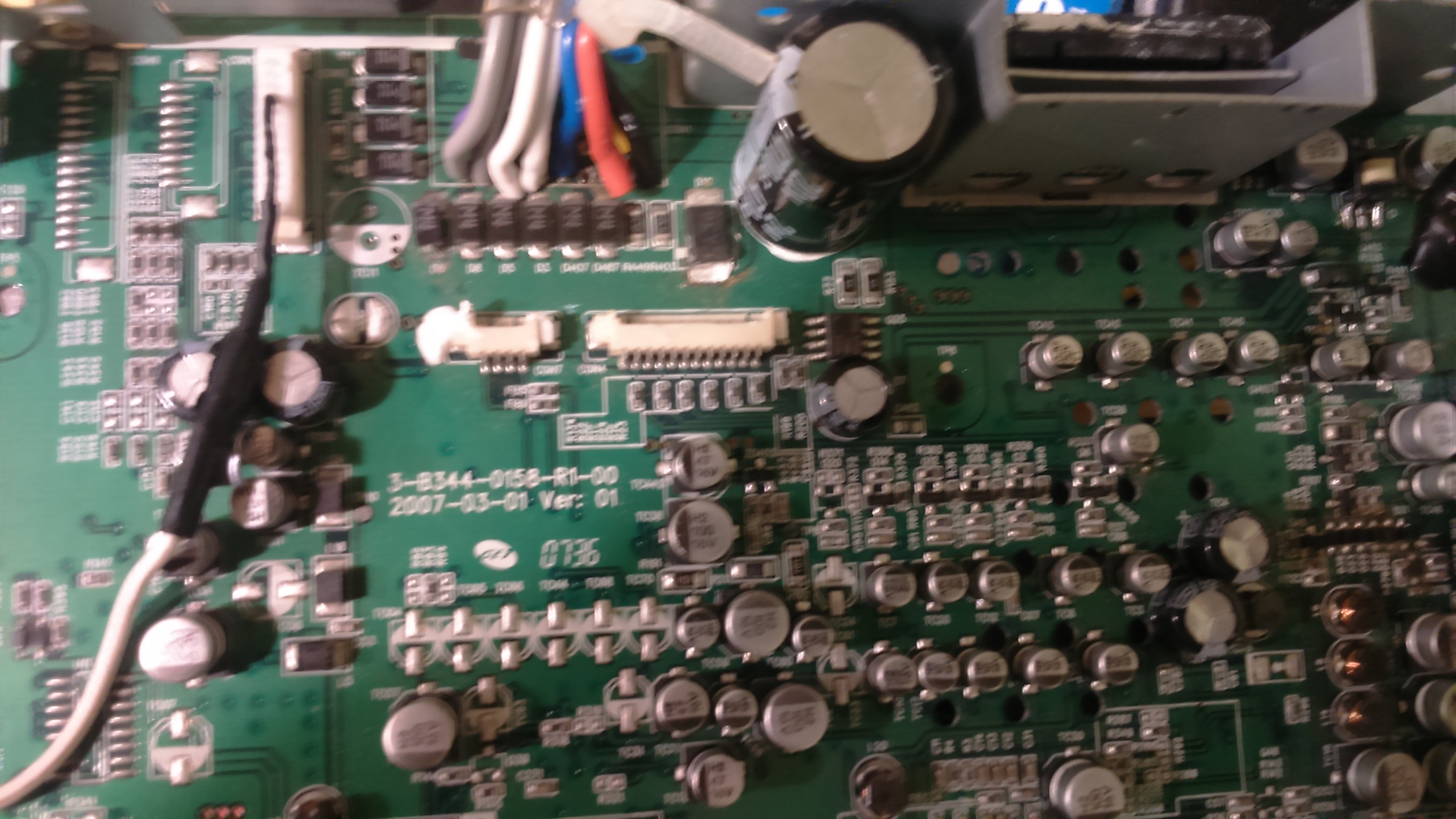 [Rozwiązano] Jak podłączyć radio RIPSPEED V720 bez kabli, mając tylko ...