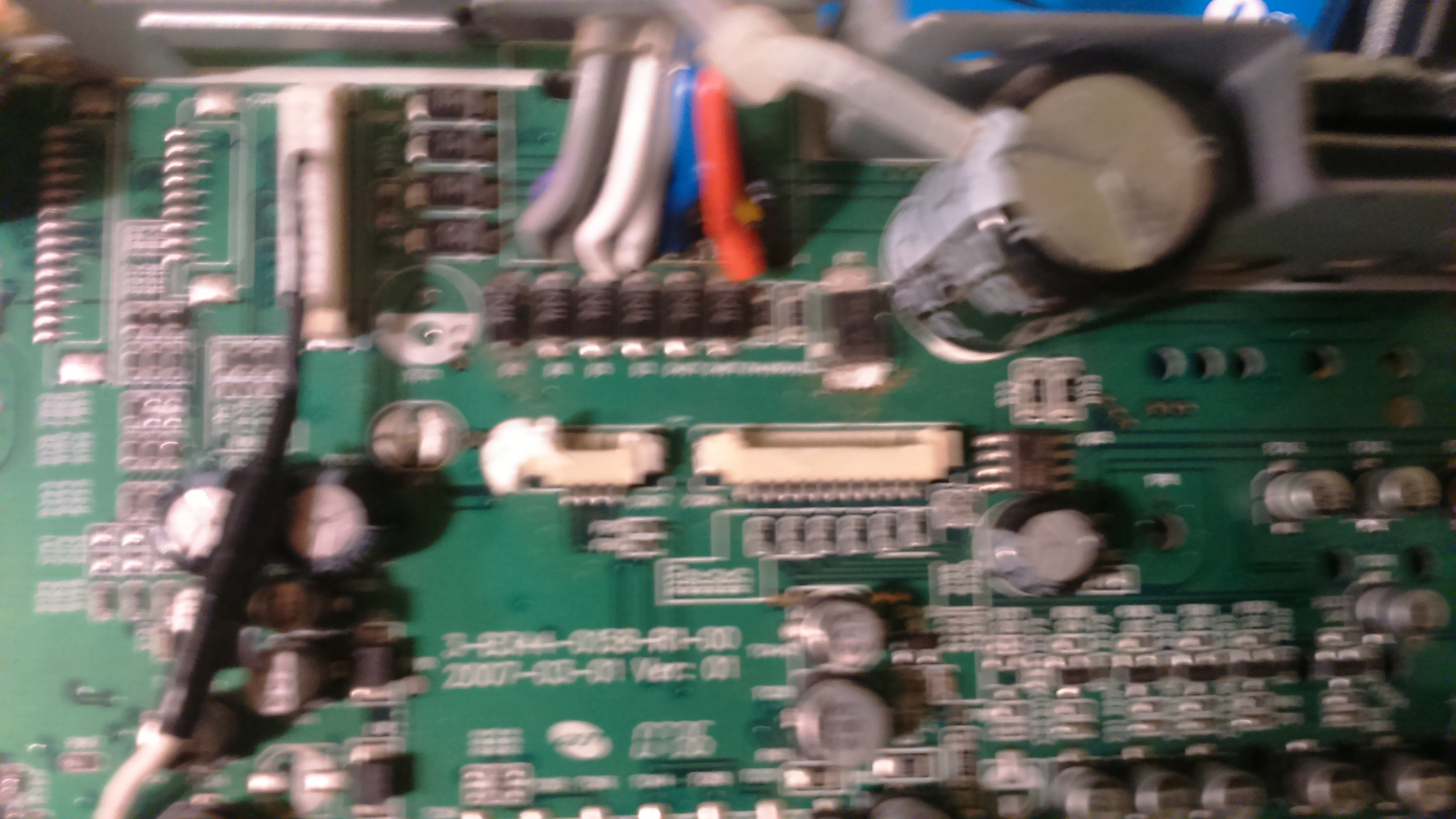 [Rozwiązano] Jak podłączyć radio RIPSPEED V720 bez kabli, mając tylko ...