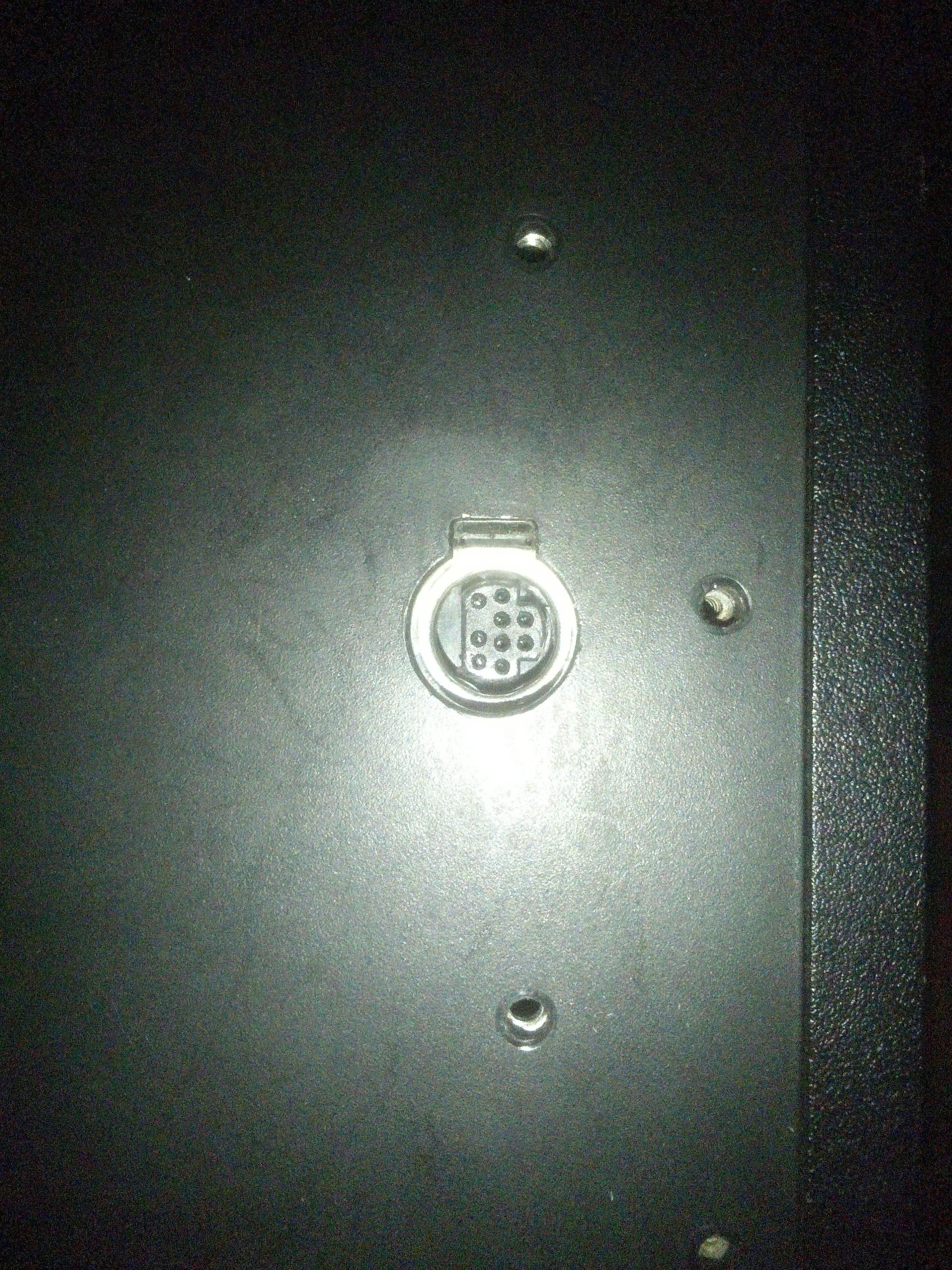 Logitech s200 black - jak podłączyć subwoofer przez mini jack 3,5mm?