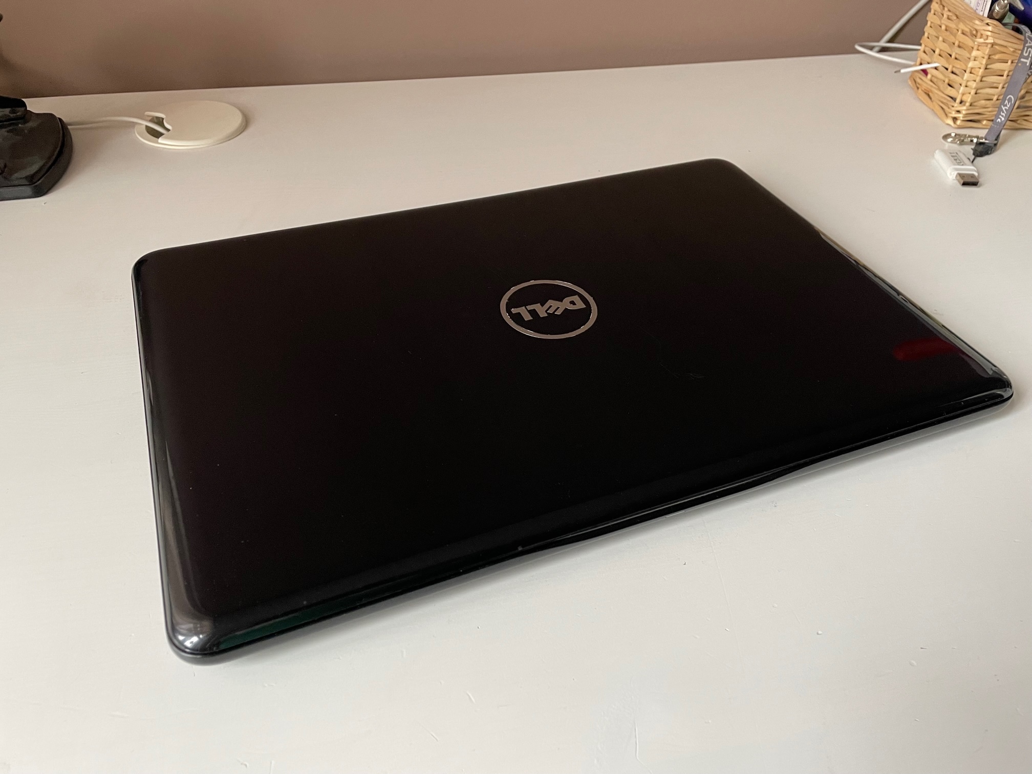 [Sprzedam] Dell Inspiron P66F001, i7-7500U, Radeon R7 M445, 8GB RAM ...