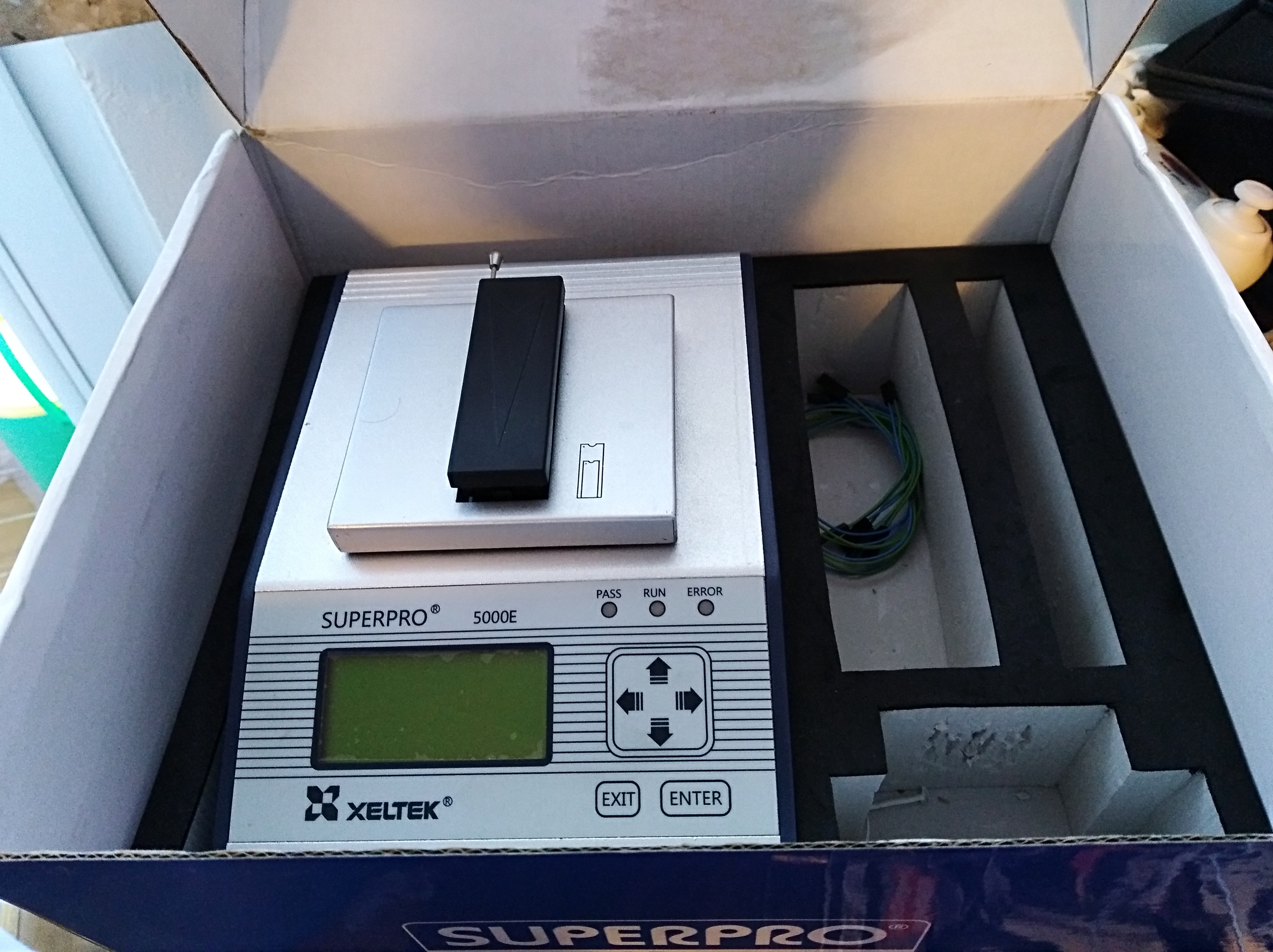 [Sprzedam] Programator XELTEK Superpro 5000E - elektroda.pl