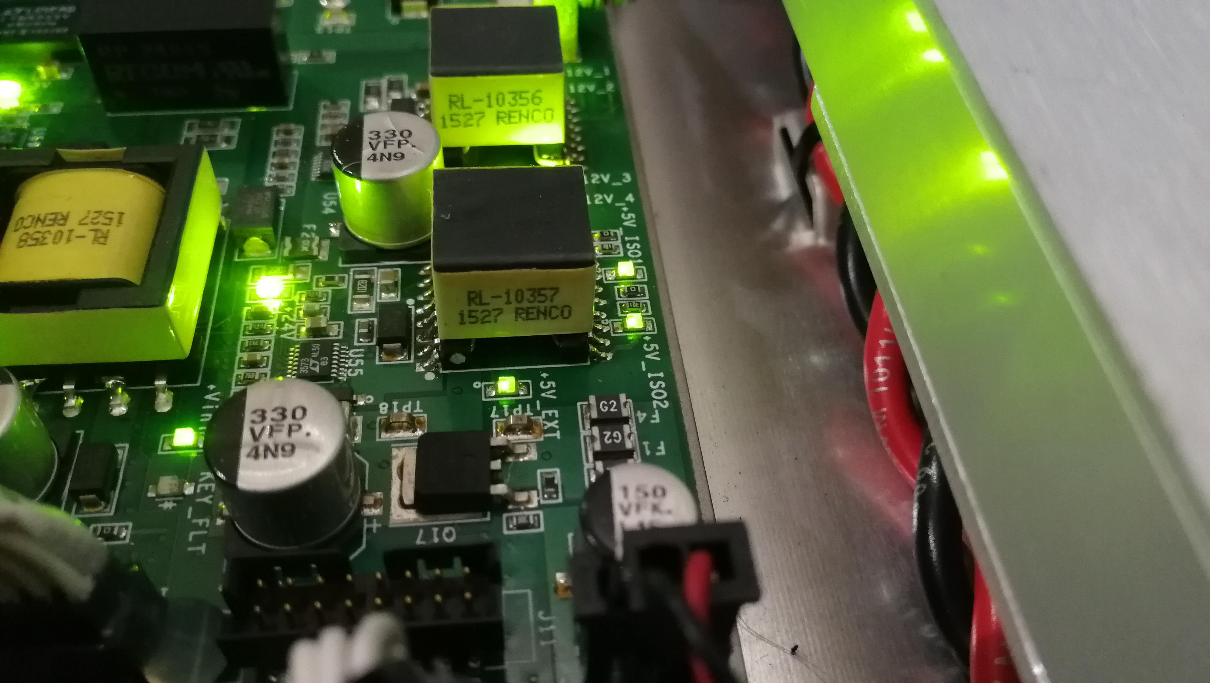 Jak zmierzyć napięcie na wyjściu przetwornicy LT3573 w fiber laser?