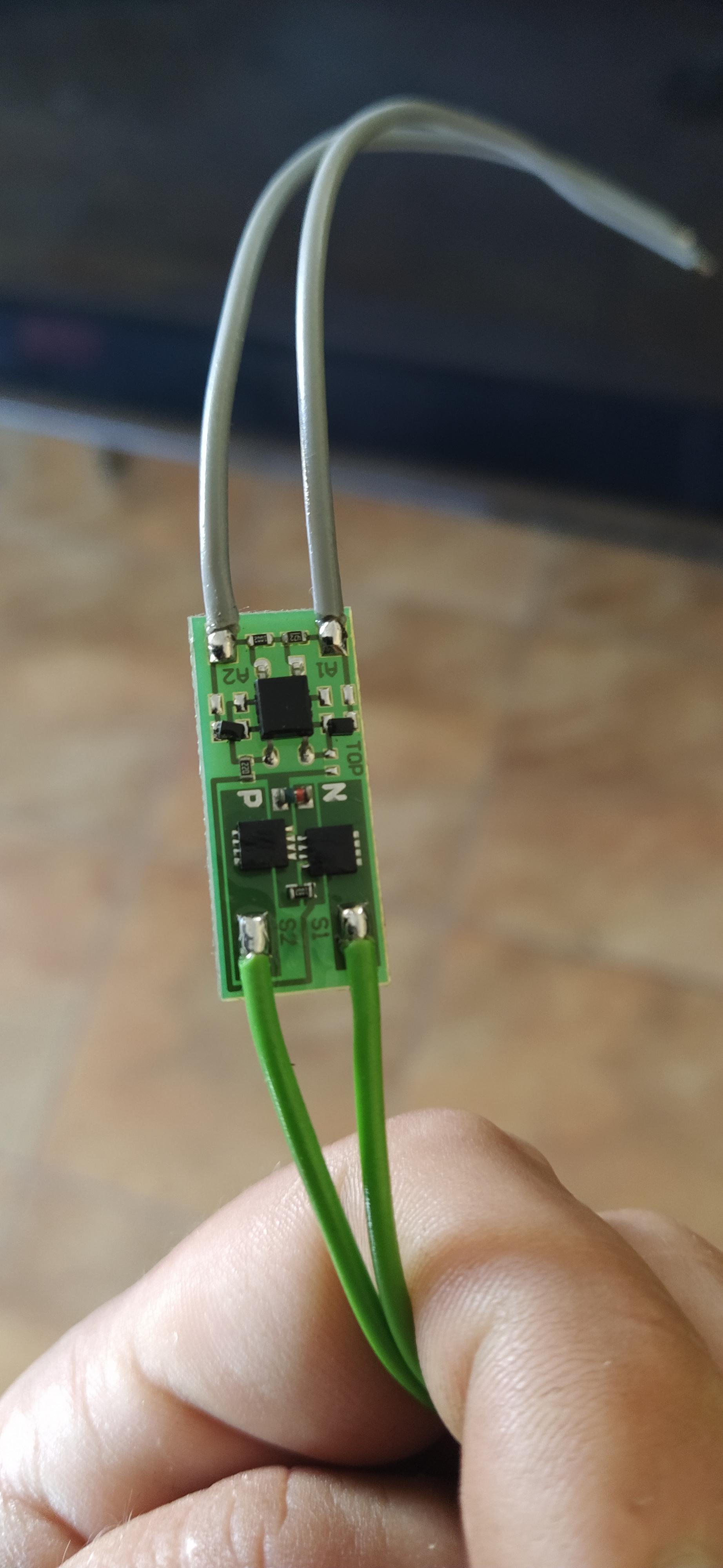 Jak zrobić emulator świateł LED, aby uniknąć błędu w komputerze?