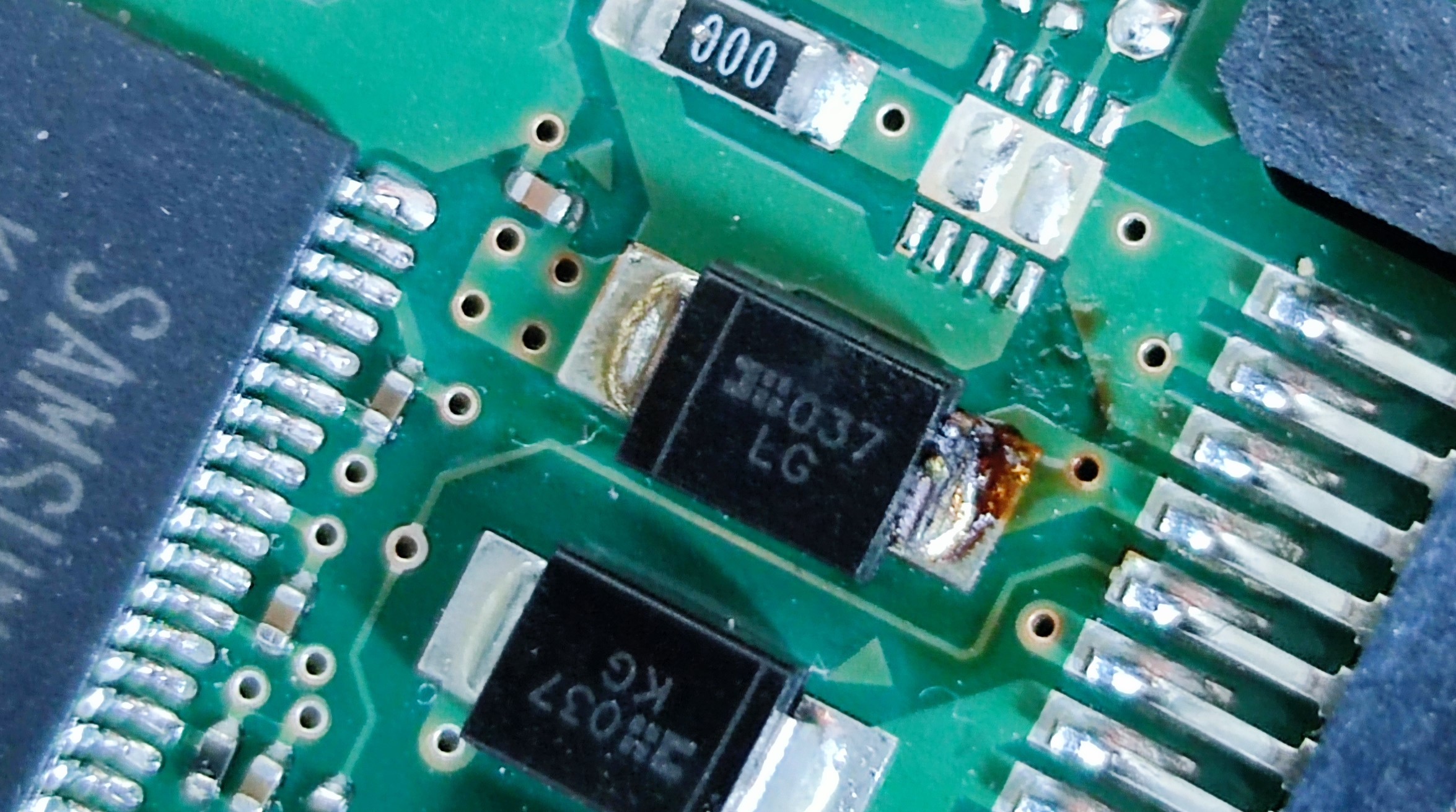 Identyfikacja elementu w twardym dysku SAMSUNG HD204UI