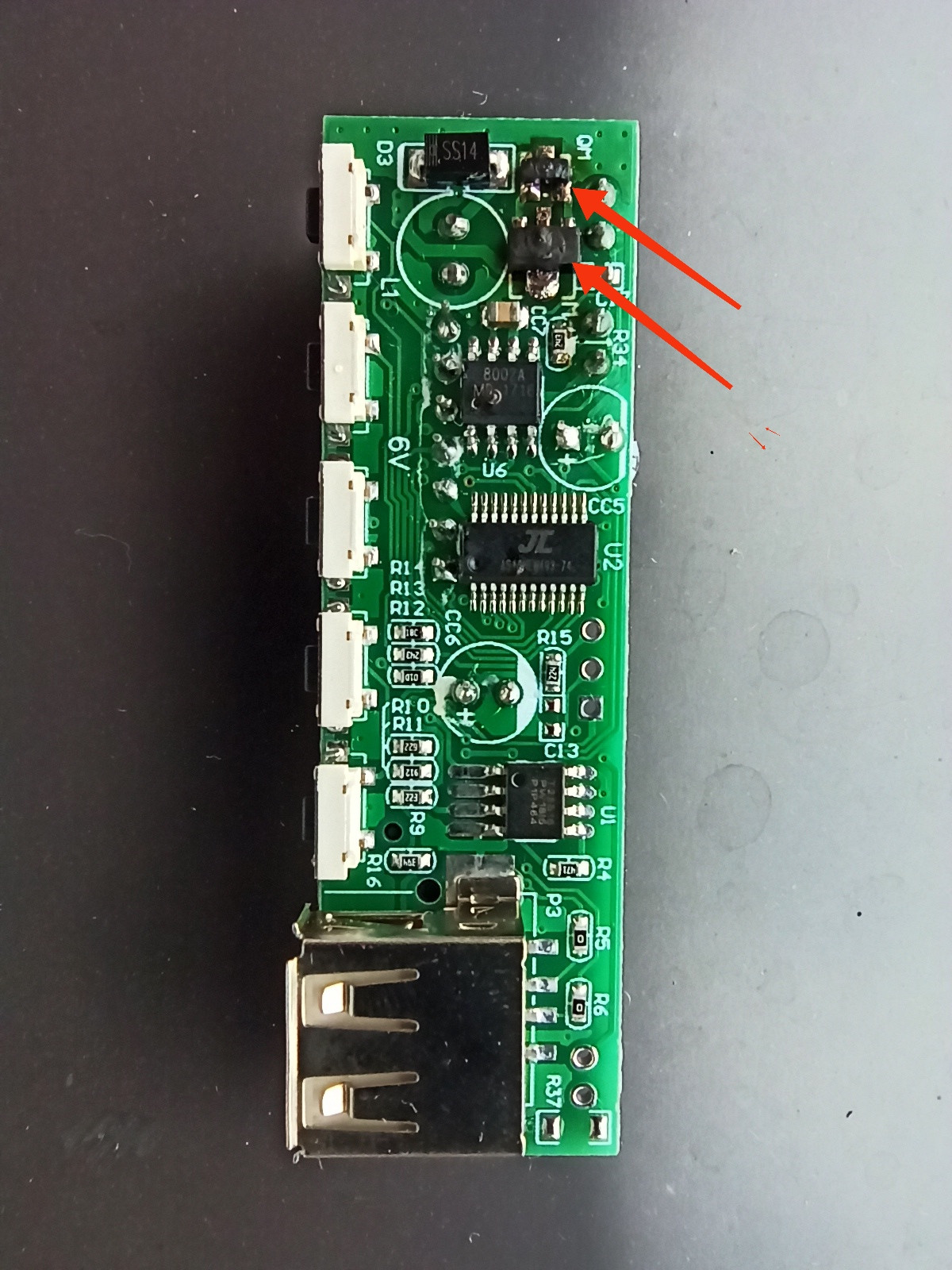 [Rozwiązano] Identyfikacja uszkodzonych elementów w panelu muzycznym ...