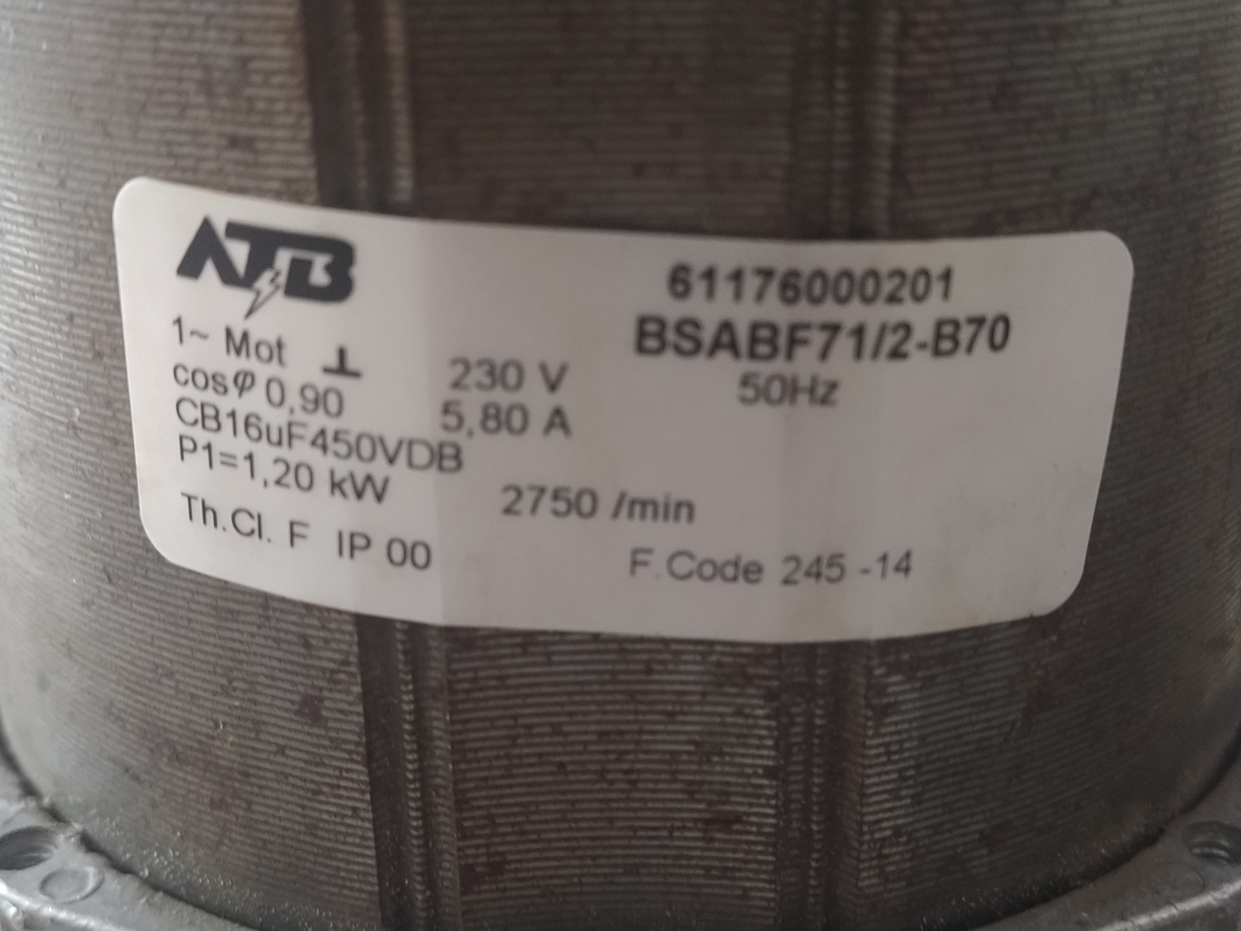 Przezwojenie silnika indukcyjnego ATB BSABF71/2-B70: schemat, ilość zwoi, średnica drutu