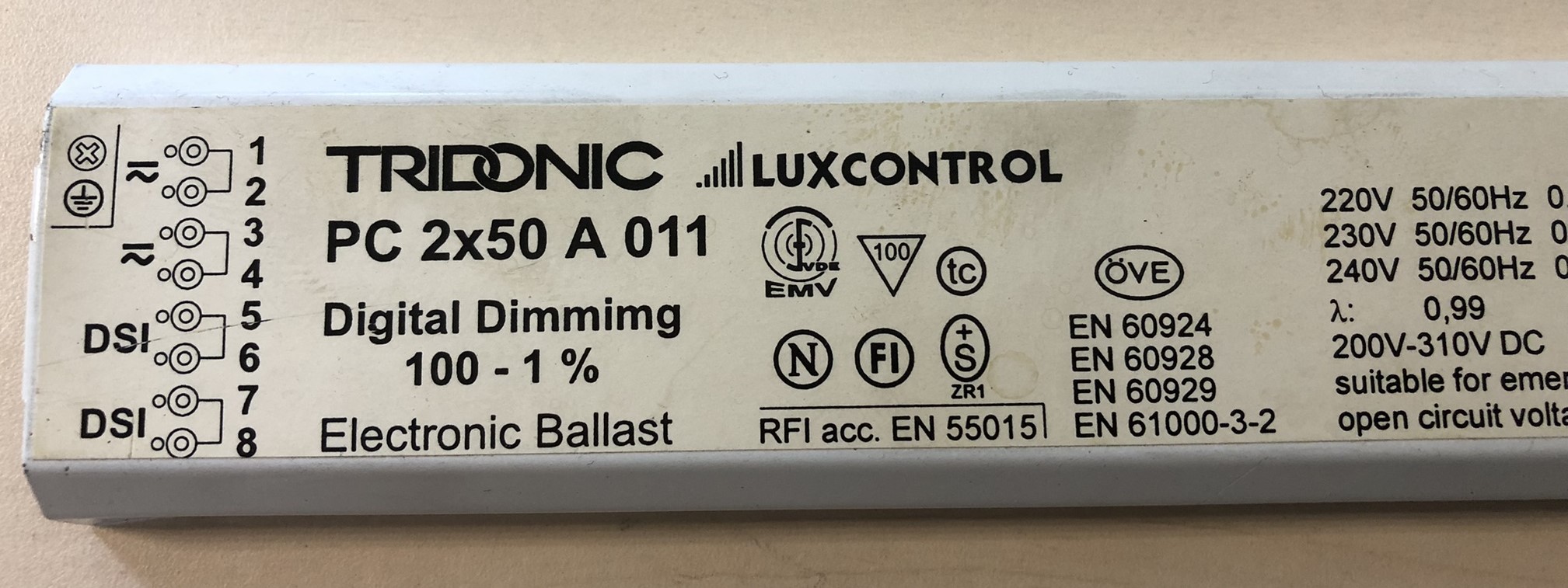 TRIDONIC PC 2x50 Didital Dimmable statecznik elektroniczny