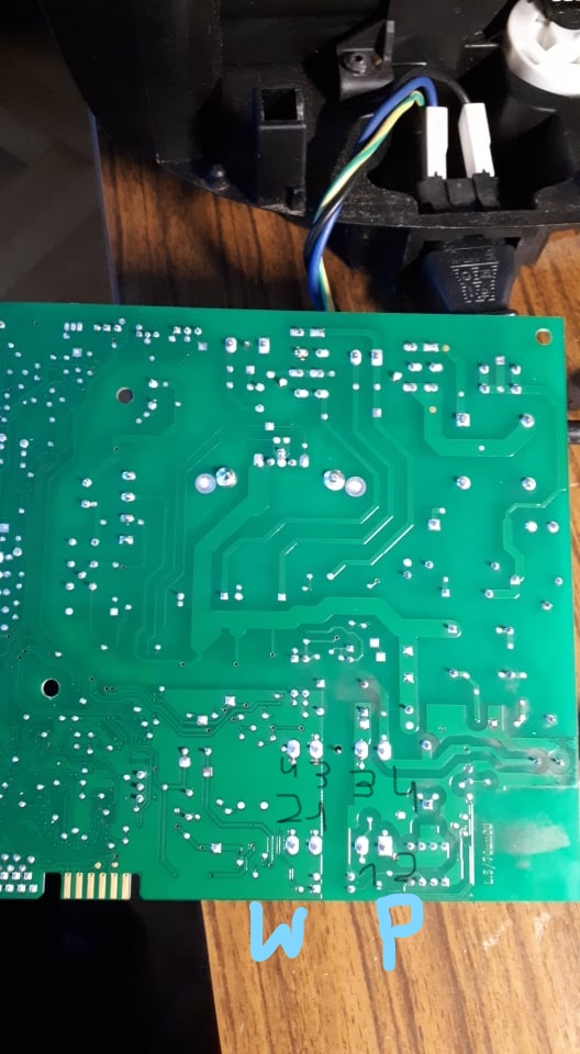 [Rozwiązano] jak zmierzyć napiecie na uzwojeniu wtórnym - zasilacz ...