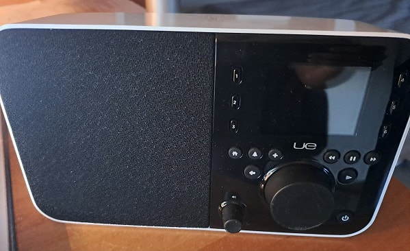 [Sprzedam] Radio Logitech Smart z kablami zasilającymi