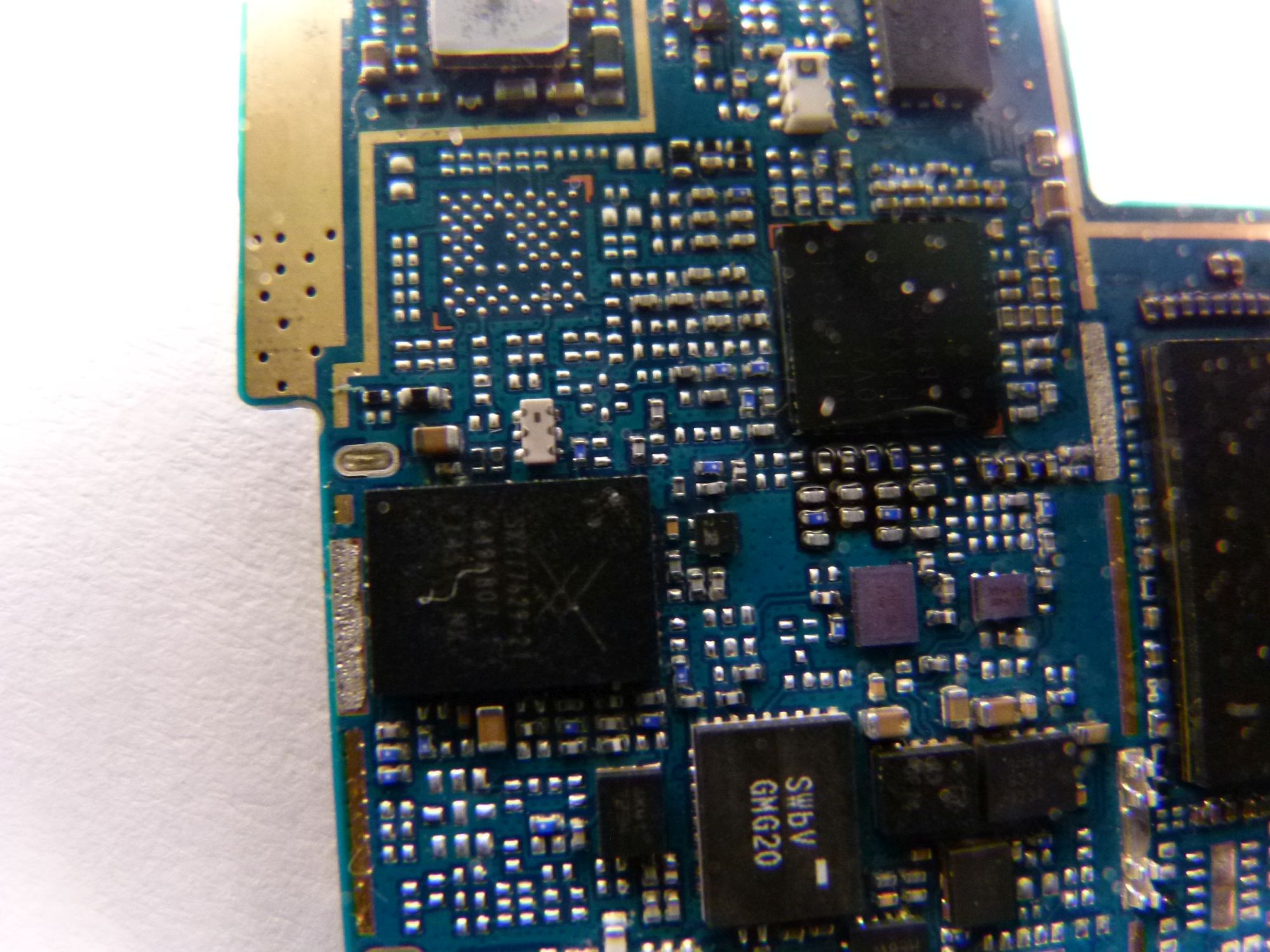 Telefon LG D722 G3 s - Który to chip do WiFi na płycie telefonu?