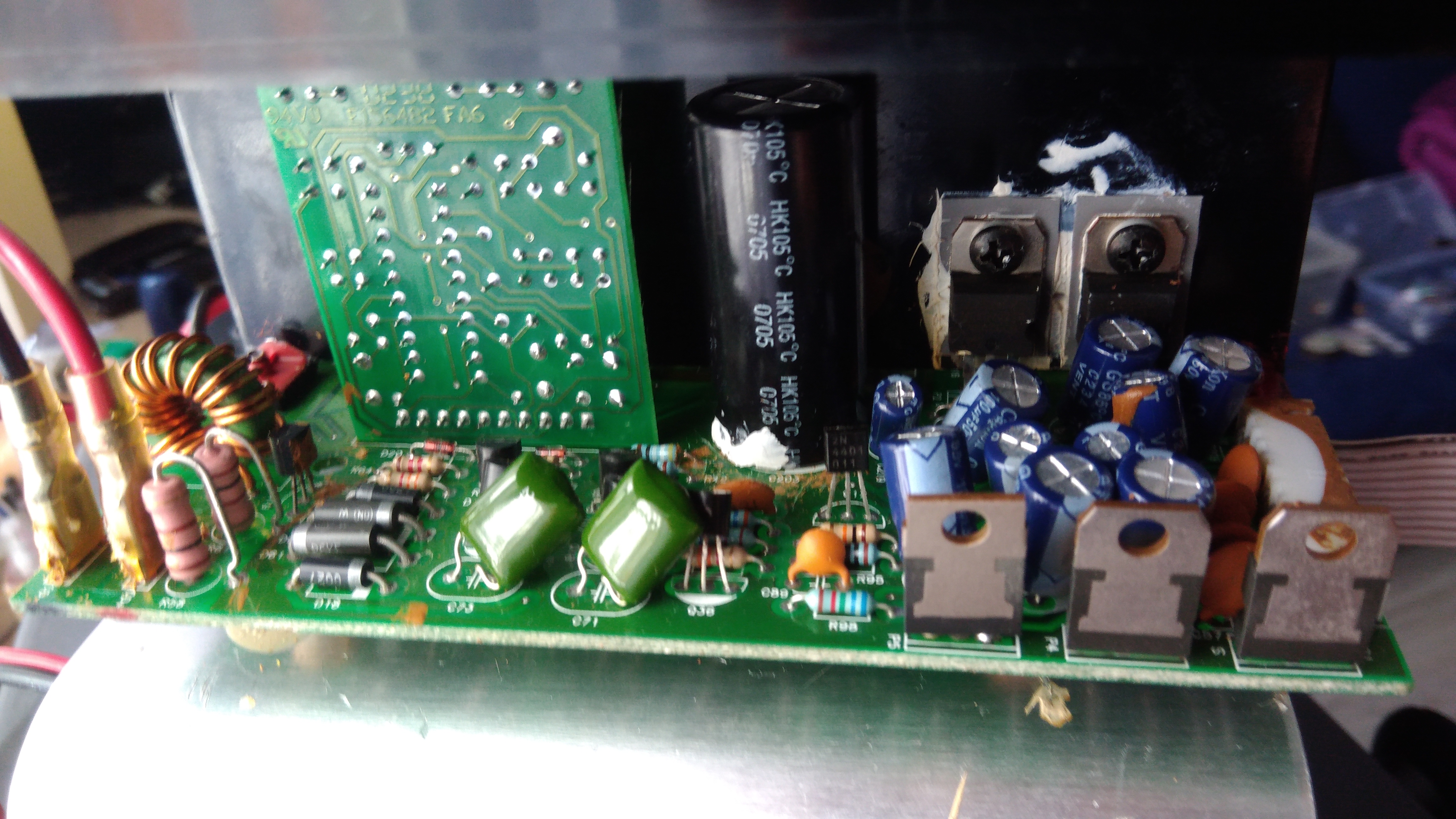 [Rozwiązano] Creative MegaWorks 250d, 550 gra cicho - brak napięcia na ...