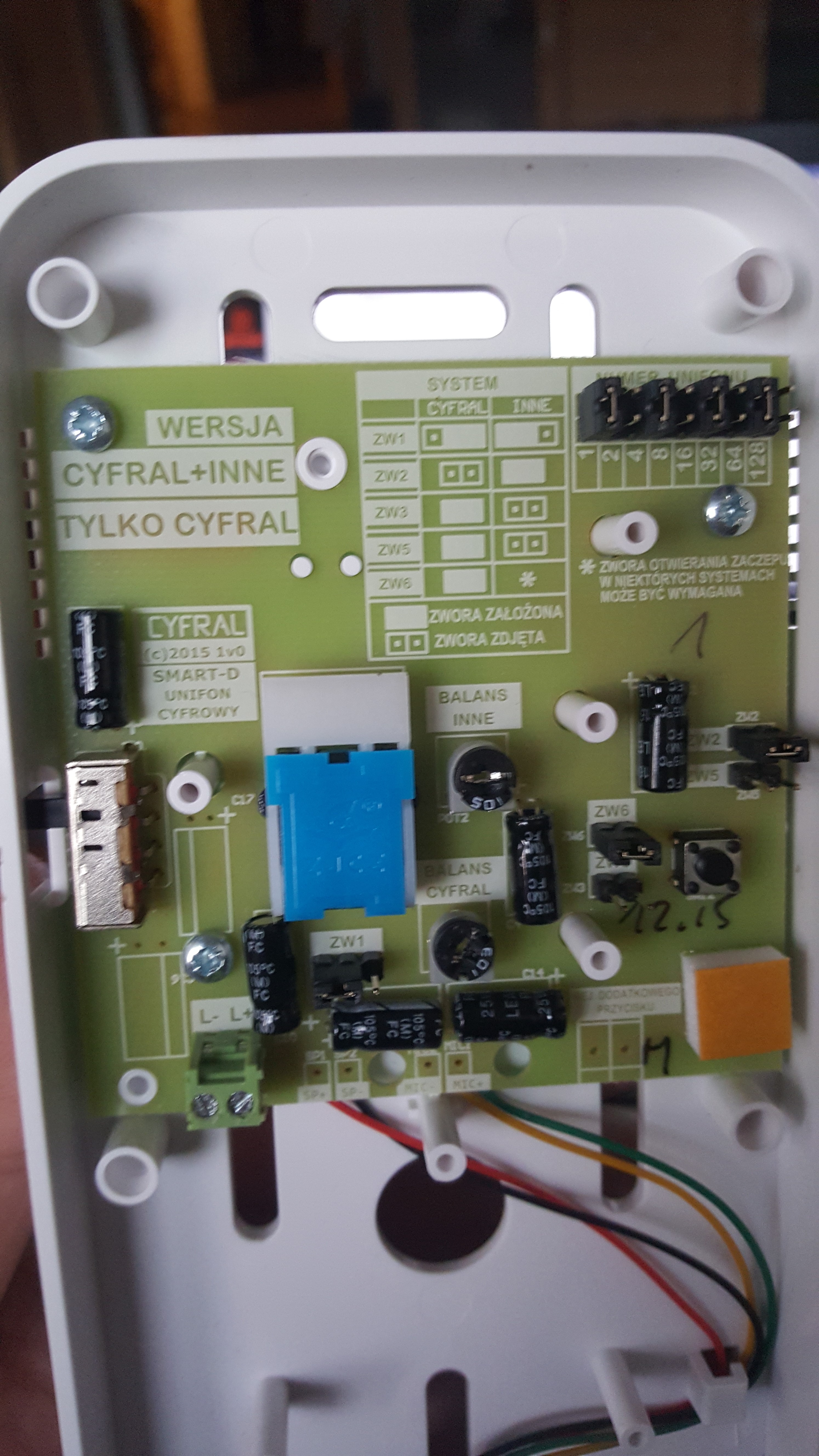 Podłączenie domofonu Cyfral Smart D do domofonu Proel KDC 1803
