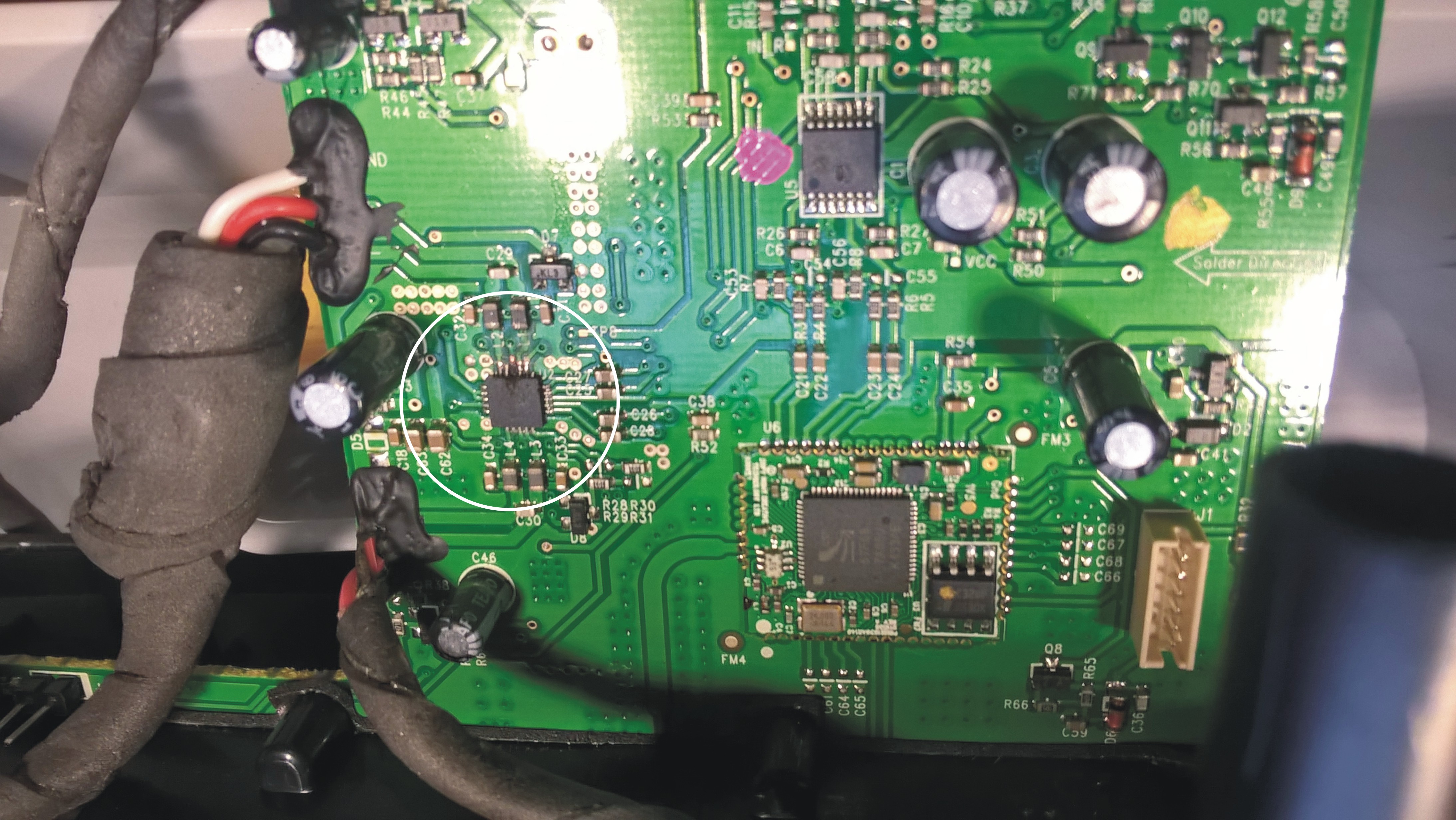 Logitech głośniki BT D100 - Identyfikacja uszkodzonego scalaka z ...