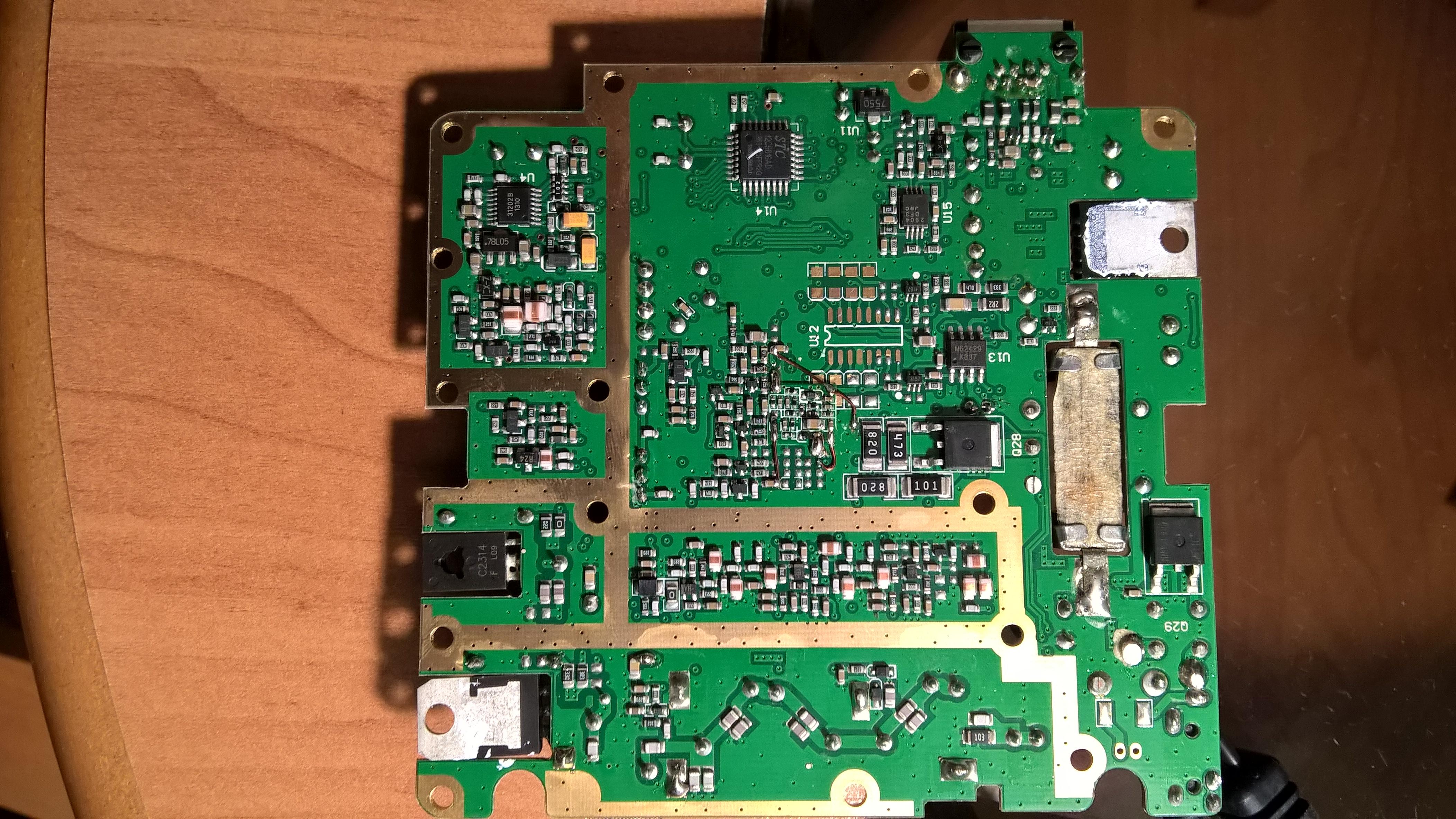 [Rozwiązano] EV01A - CB radio Honda Goldwing przestrojenie w zera