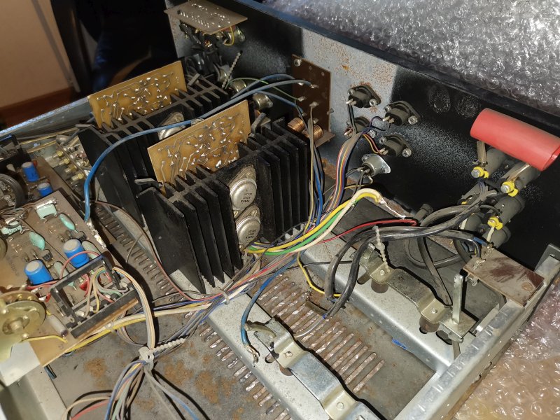 [Rozwiązano] Wzmacniacz WS-303: wymiana kondensatorów elektrolitycznych ...