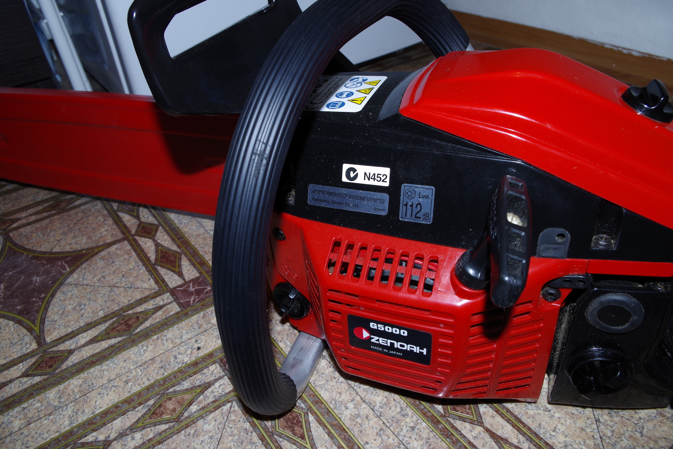 Nowa pilarka Zenoah G5000 nie odpala po kilku użyciach - co robić?