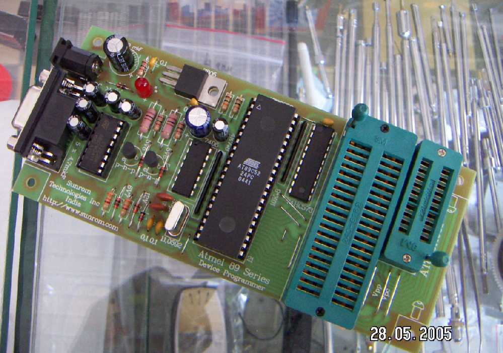 Programator procesorów AT89 /RS232/ - elektroda.pl