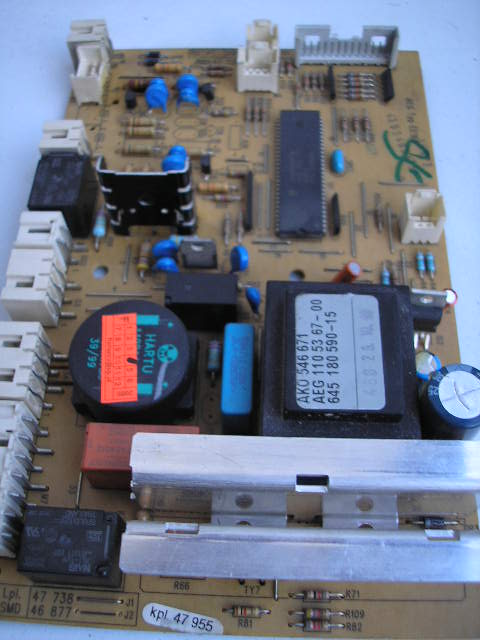 Oko Lavamat - wartości rezystorów R81, R109, R82 w module pralki