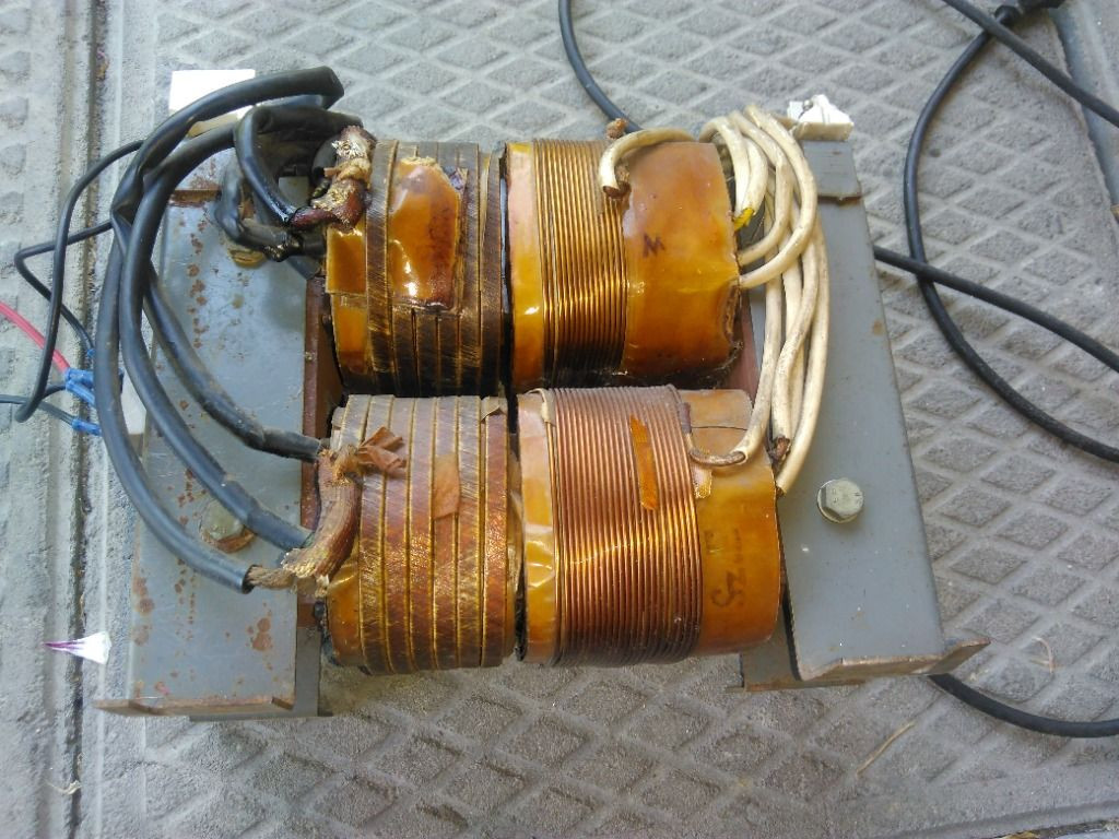 Opis wyjść transformatora TC44/1646/594 Bester z dodatkowymi uzwojeniami