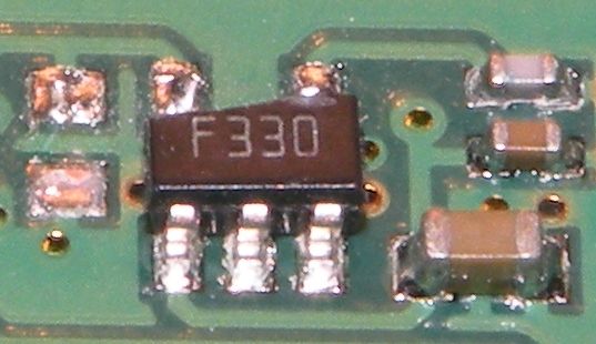 Co to za element SMD F330? Układ po upadku. - elektroda.pl