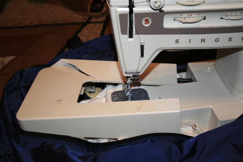 maszyna do szycia Singer 834 (Łucznik) - pęknięta podstawa