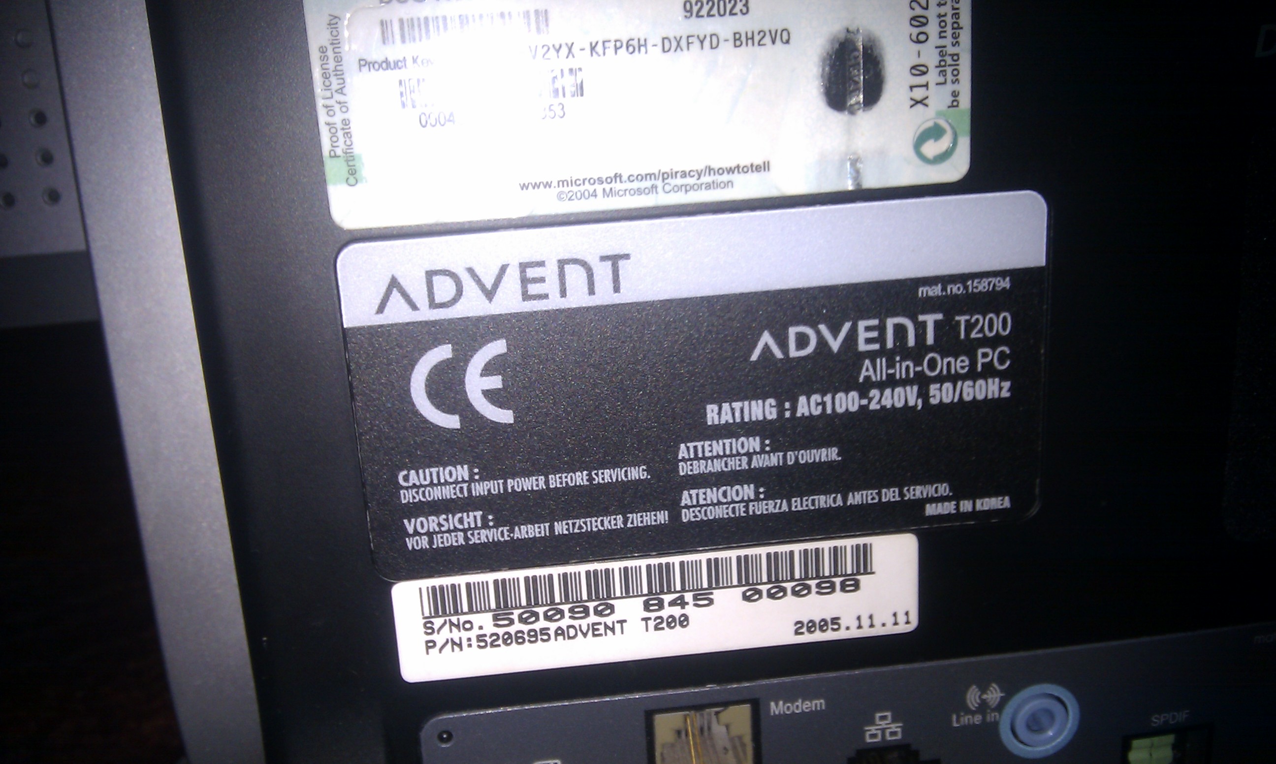 ADVENT T200 all-in-one PC - Jak rozpoznać bieguny w złączu zasilania?