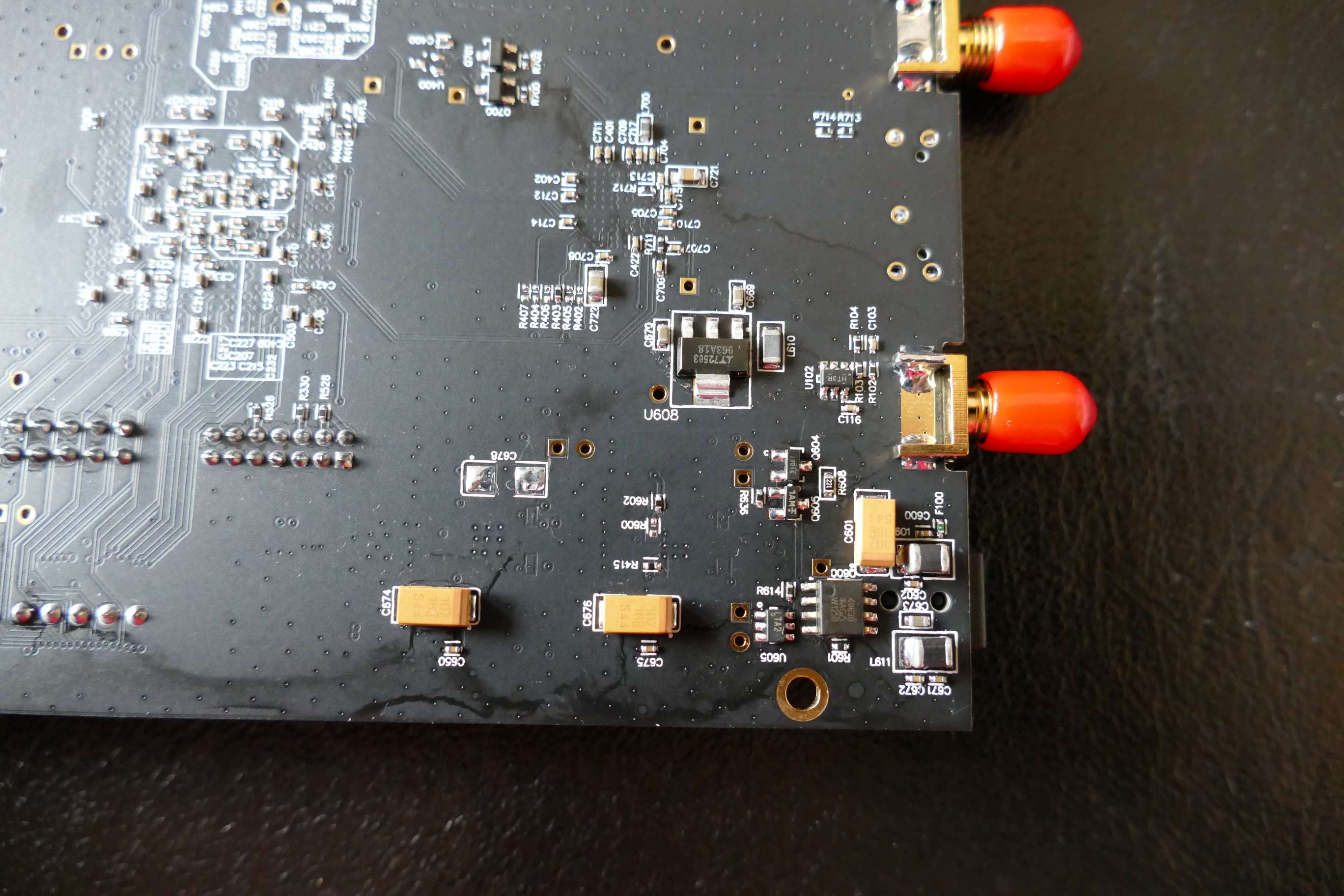 Płyta główna SDR z FPGA (B210) - W powietrze wyleciała sekcja zasilania ...