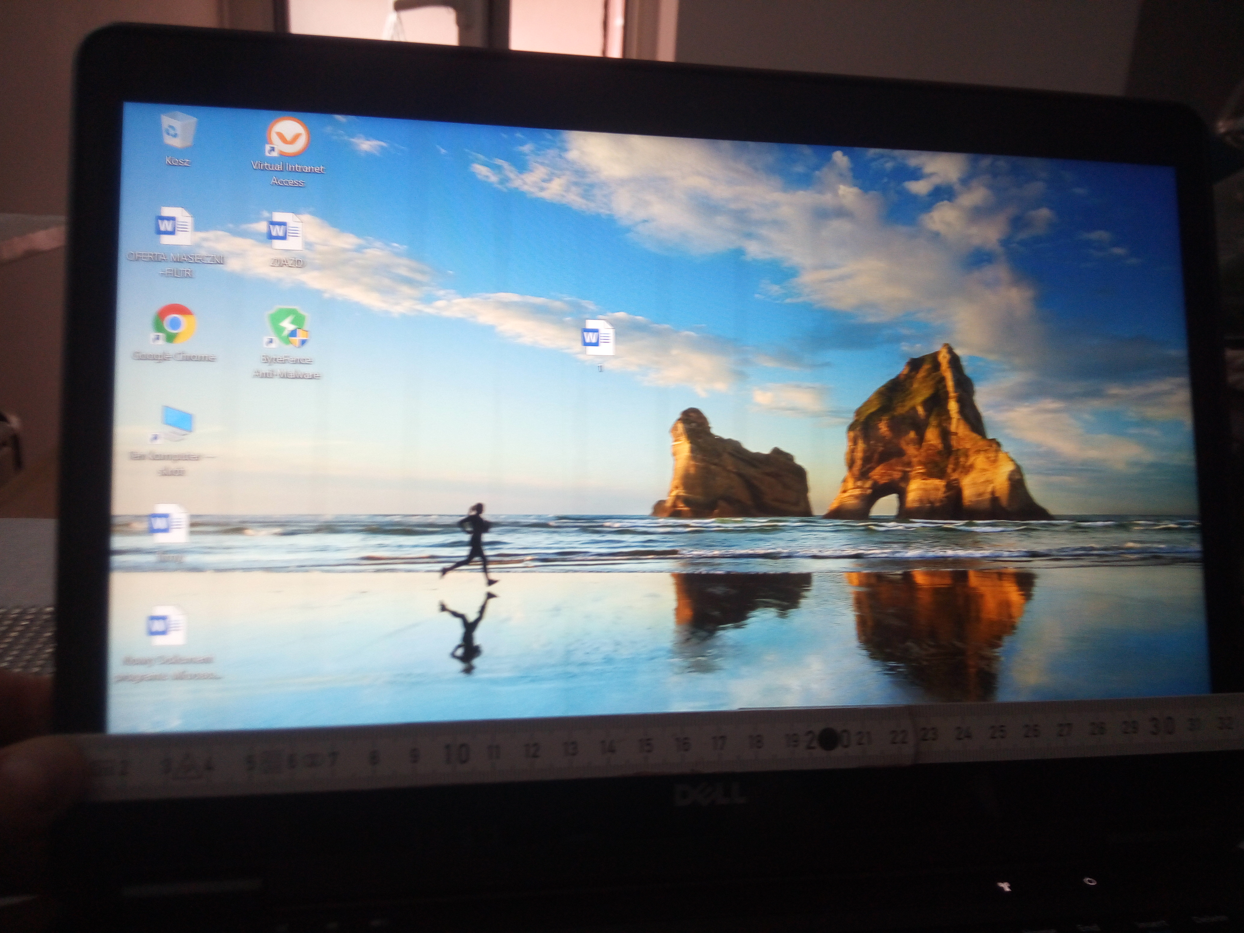 [Rozwiązano] Laptop Dell, ekran dotykowy, problem z matrycą