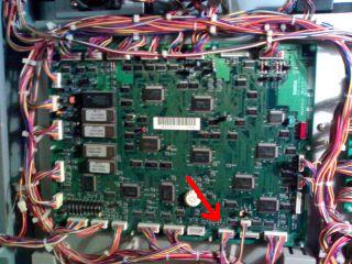 Jak zainstalować kontroler IP-301 w Konica 7050? Problemy z komunikacją