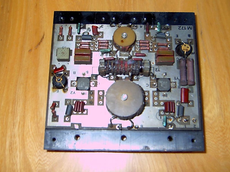 Identyfikacja końcówki mocy TORAL M172 z tranzystorami BLX15 ...