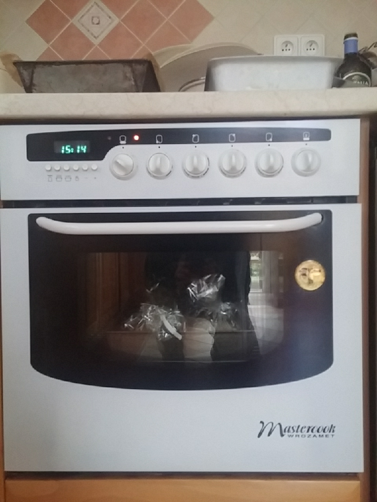 Mastercook Typ. 2817 - Pęknięta szyba ceramicznej płyty grzewczej...