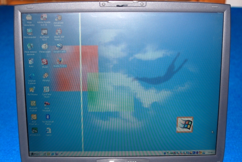 Toshiba Tecra 8200 - uszkodzona matryca, co robić?